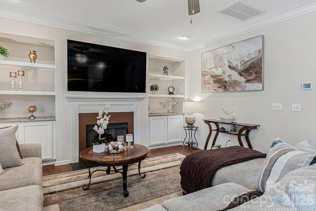 Photo 13 of 13731 Daltrey Lane, Charlotte, NC