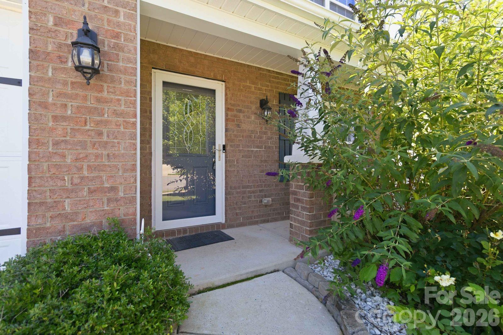 Photo 2 of 5904 Ellimar Field Lane, Charlotte, NC