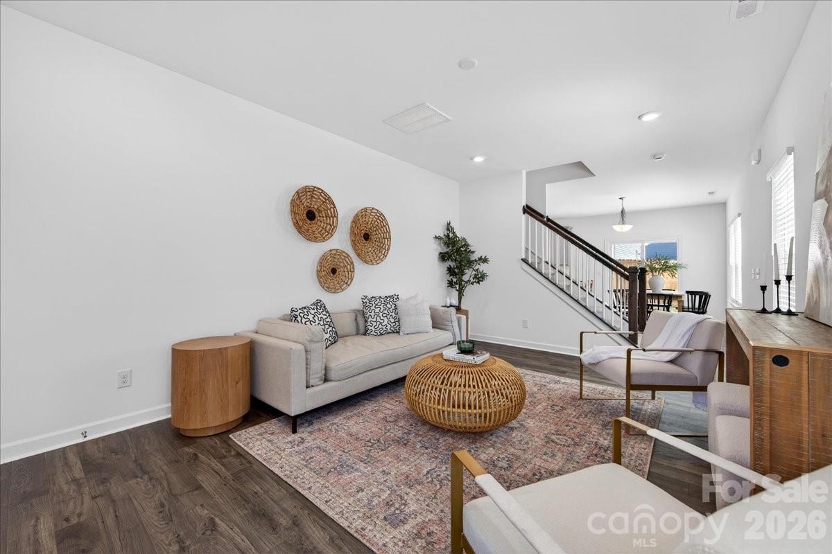 2032 Mandarin Boulevard, Charlotte, NC - photo 5 of 34