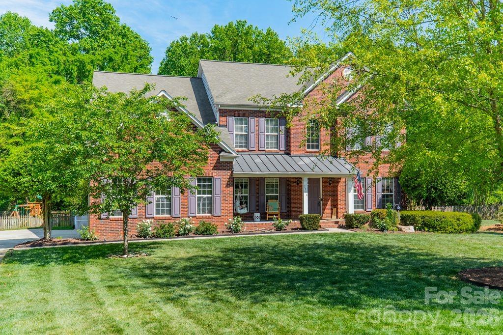 Photo 2 of 2316 Heath Lake Drive, Mint Hill, NC