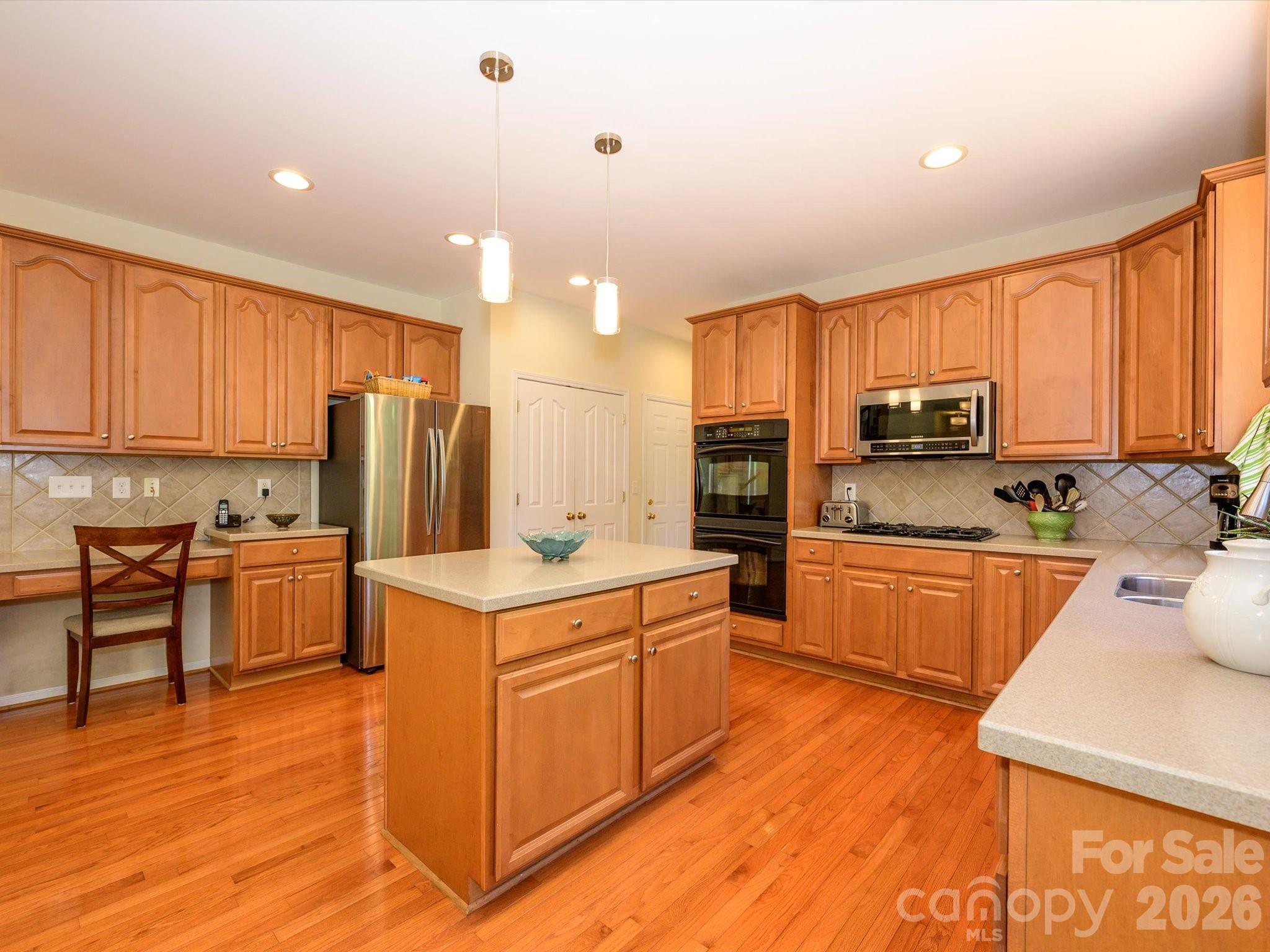 2172 Woodstream Road, Harrisburg, NC - photo 11 of 46