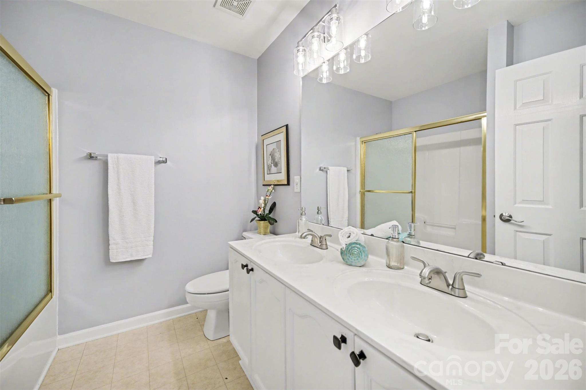 Photo 19 of 15548 Donnington Drive, Charlotte, NC