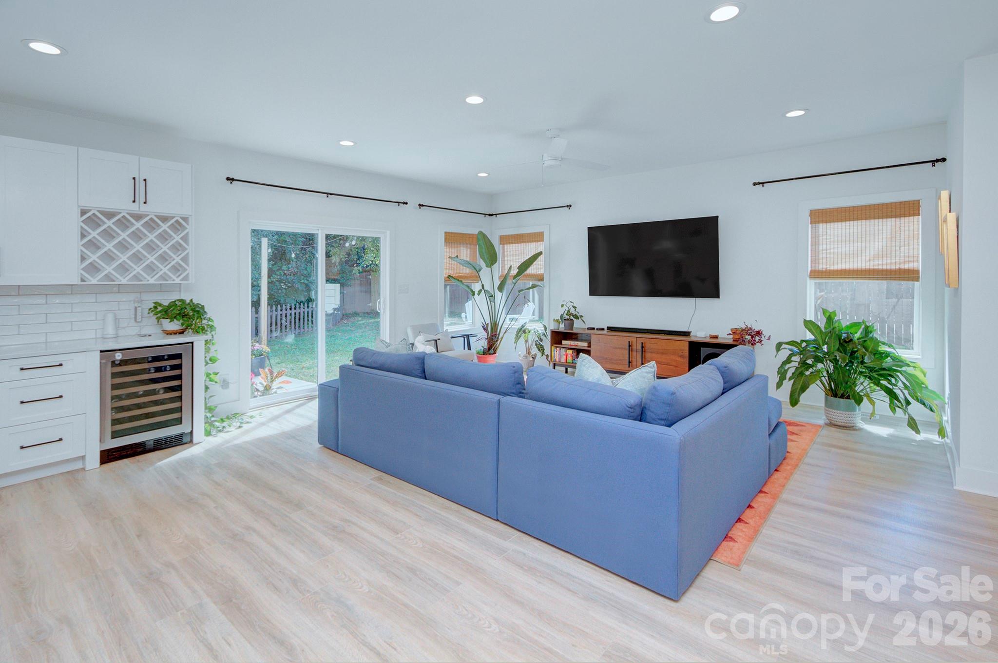 526 Seldon Drive, Charlotte, NC - photo 11 of 41