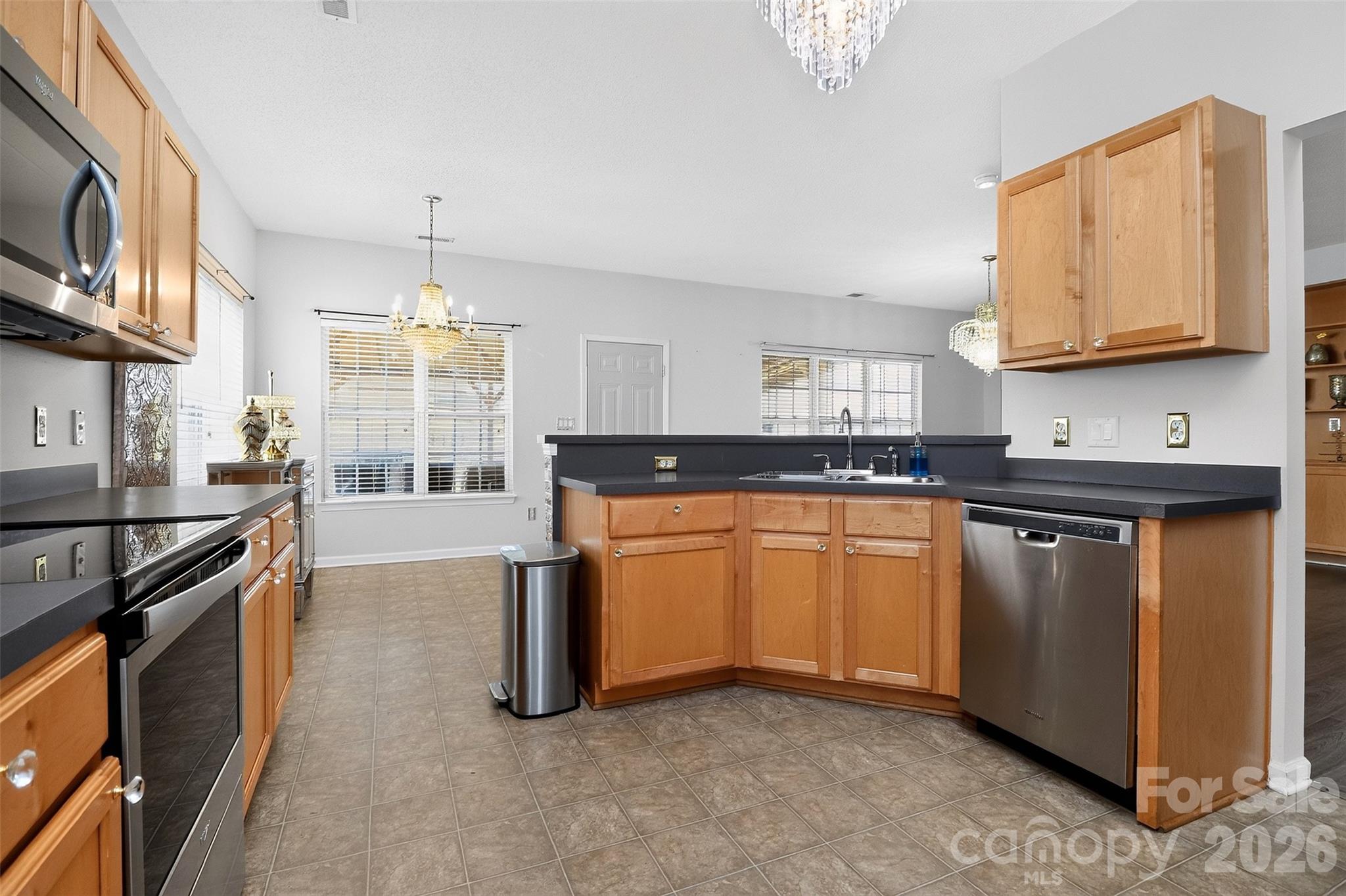 Home for sale at 7613 Deluca Drive, Charlotte, NC — photo 13 of 46