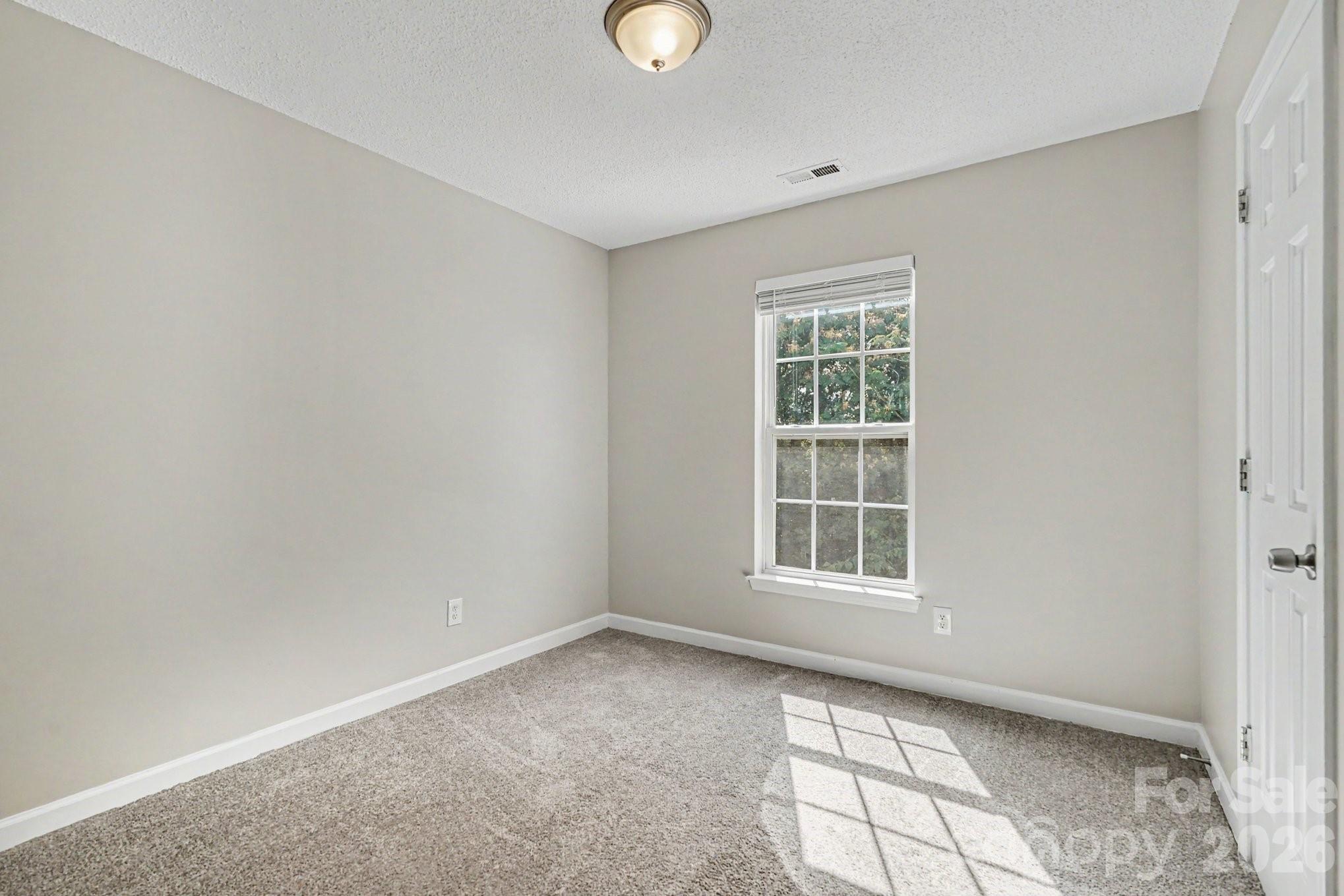 Photo 9 of 1029 Jordans Pond Lane, Charlotte, NC