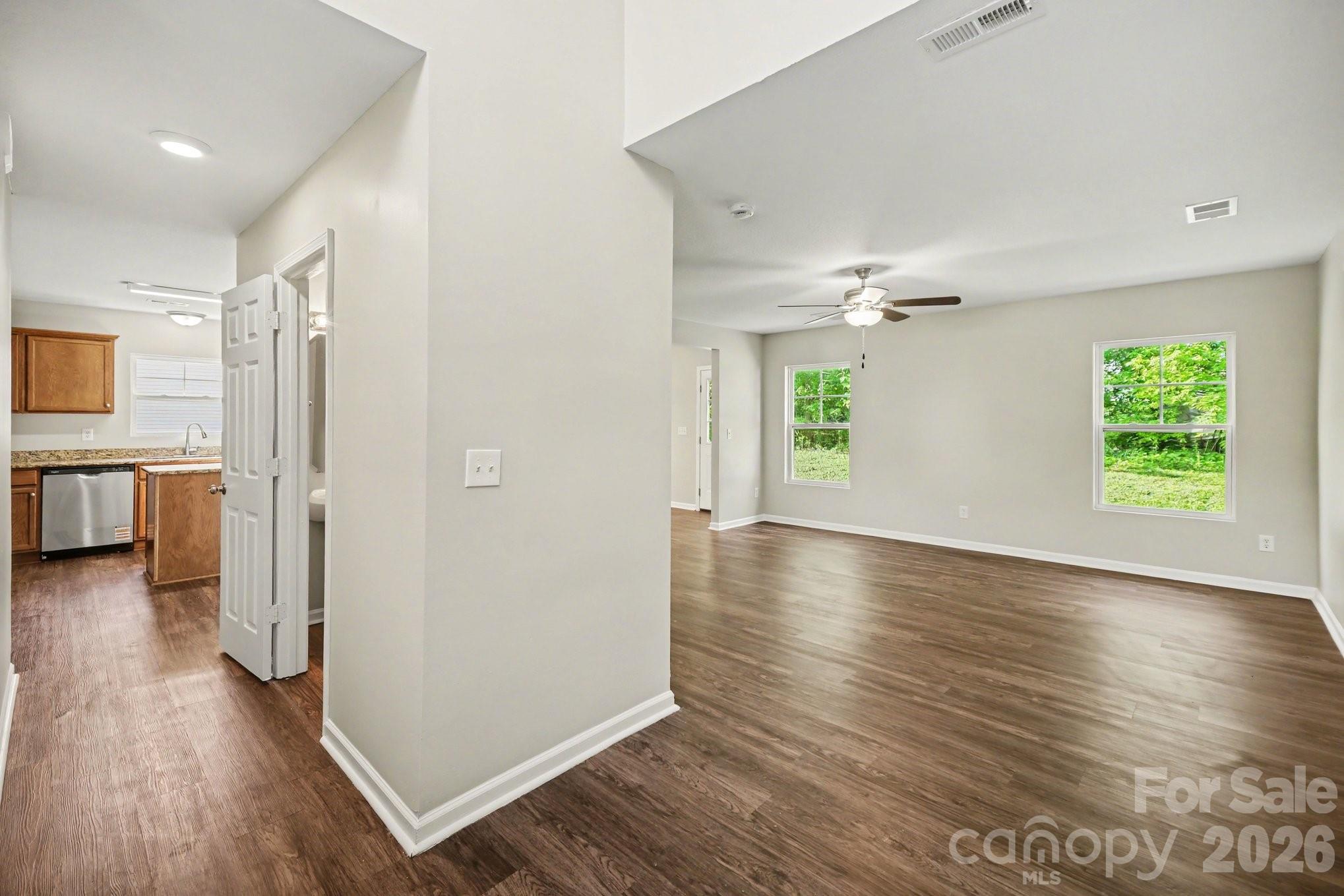 Photo 6 of 2021 Sonoma Valley Drive, Charlotte, NC