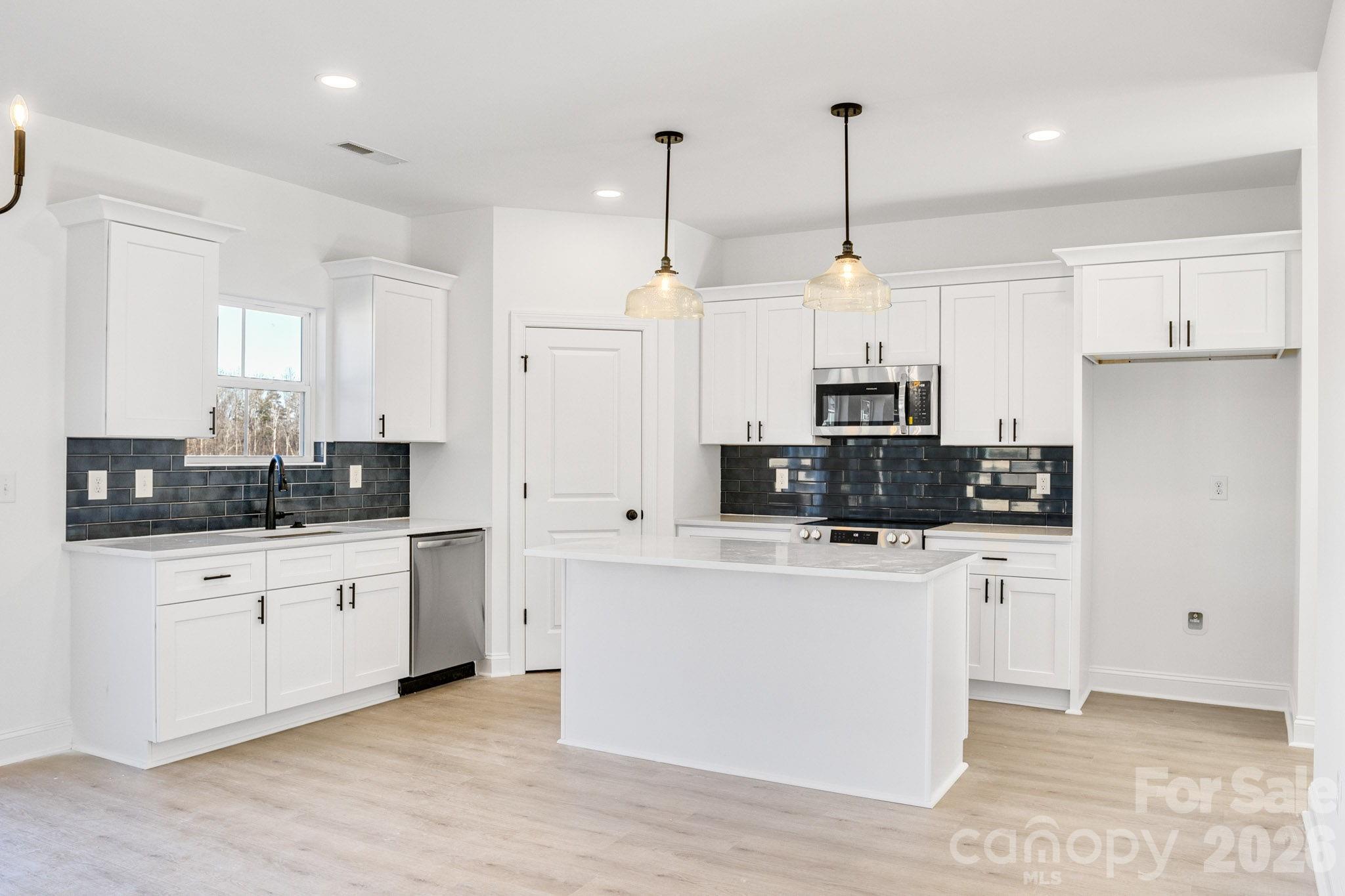 1375 Sanctuary Street11, Kannapolis, NC - photo 6 of 32
