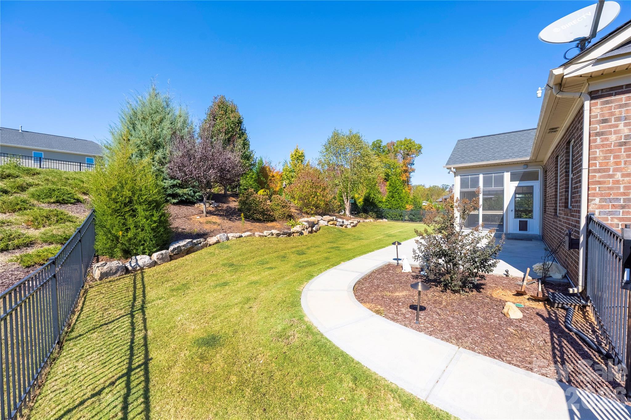 9026 Raven Top Drive, Mint Hill, NC - photo 7 of 42