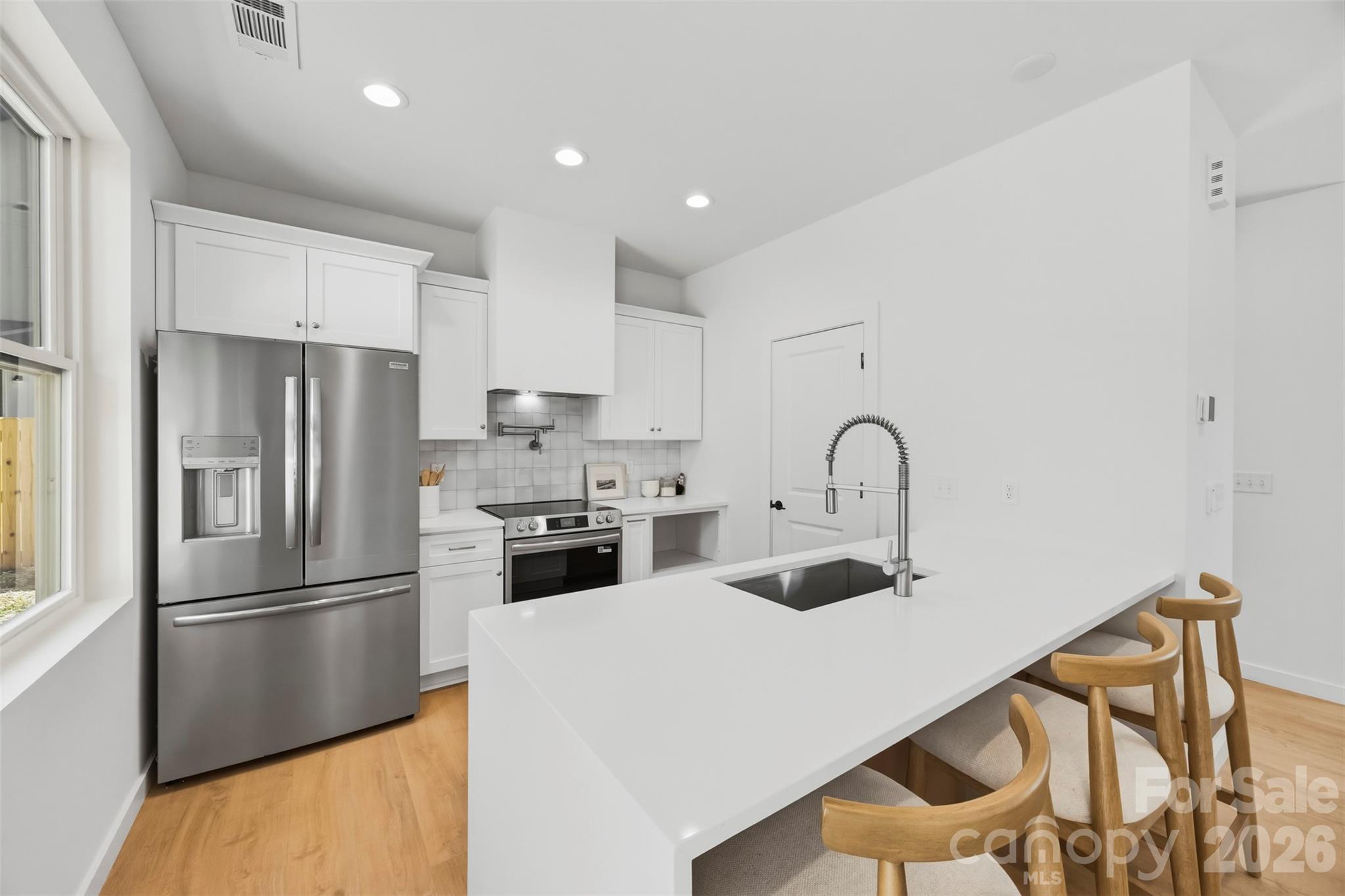1037 Garringer Place, Charlotte, NC - photo 7 of 30