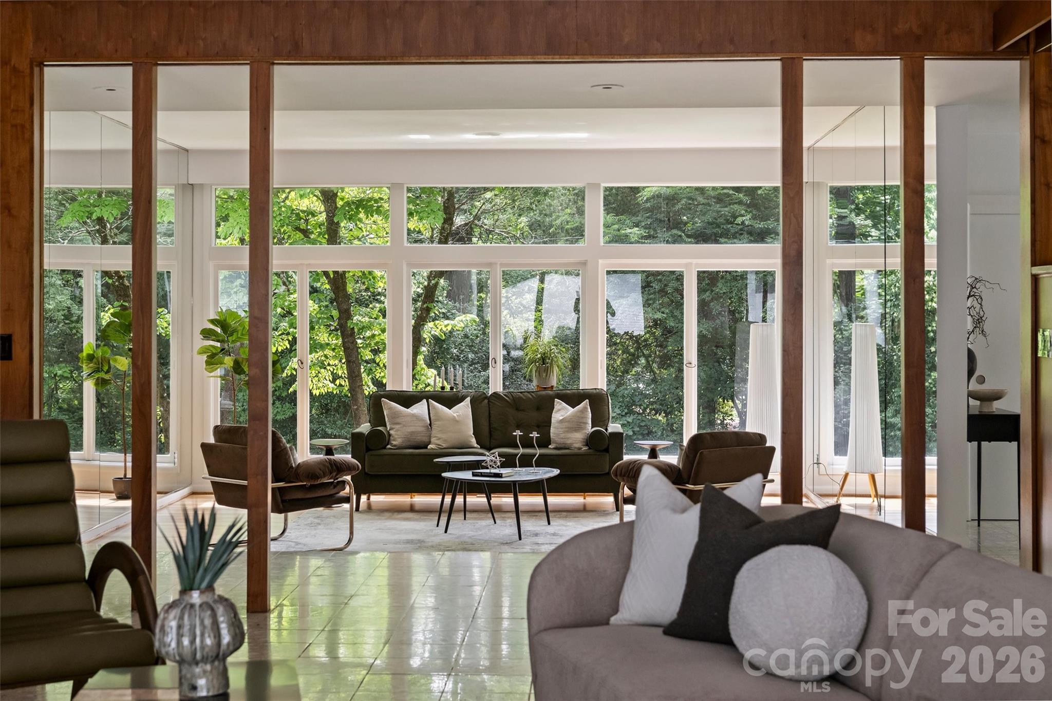 Photo 6 of 1818 Cloister Drive, Charlotte, NC