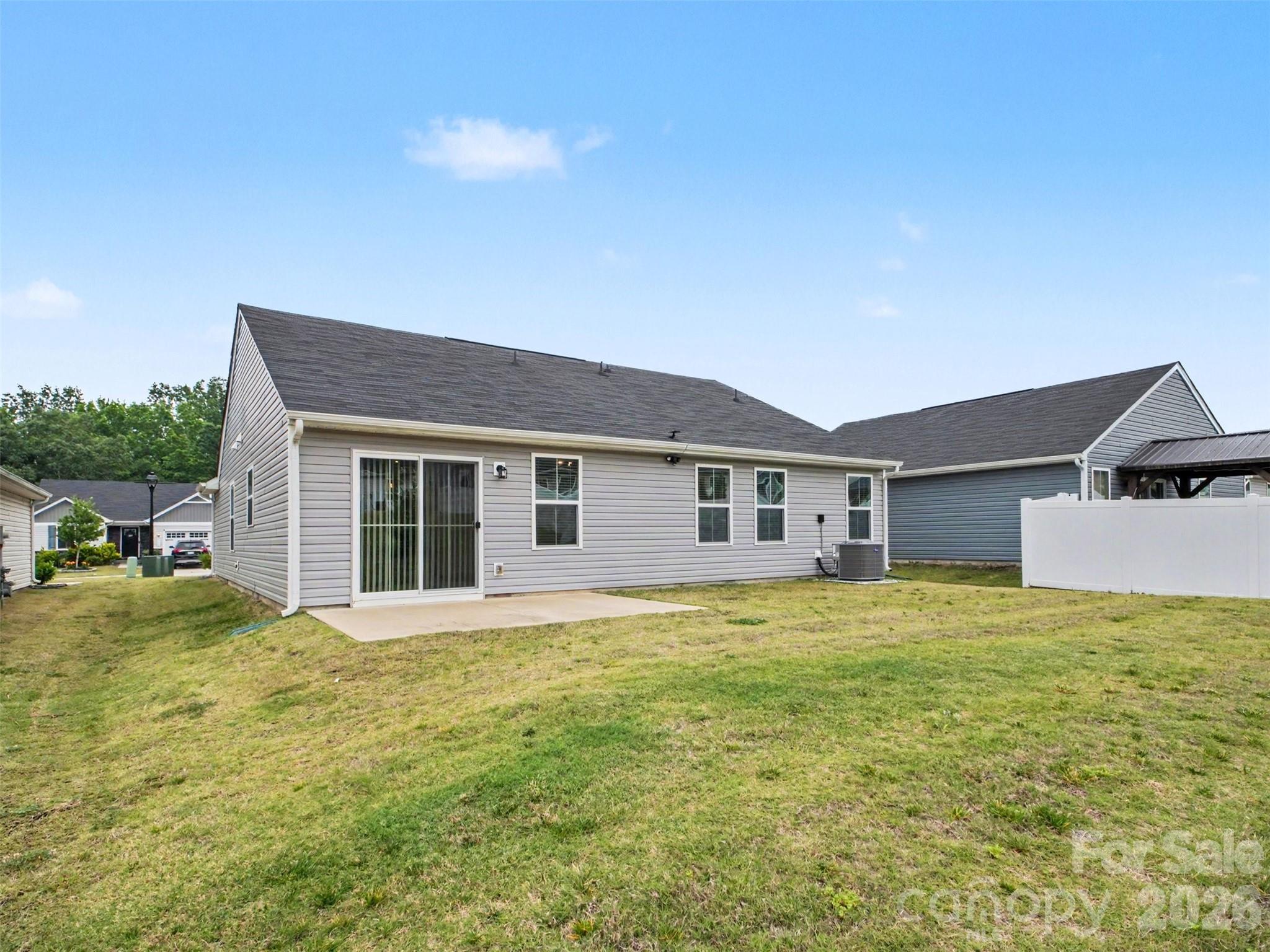 Photo 36 of 5513 Hughesdale Drive, Charlotte, NC
