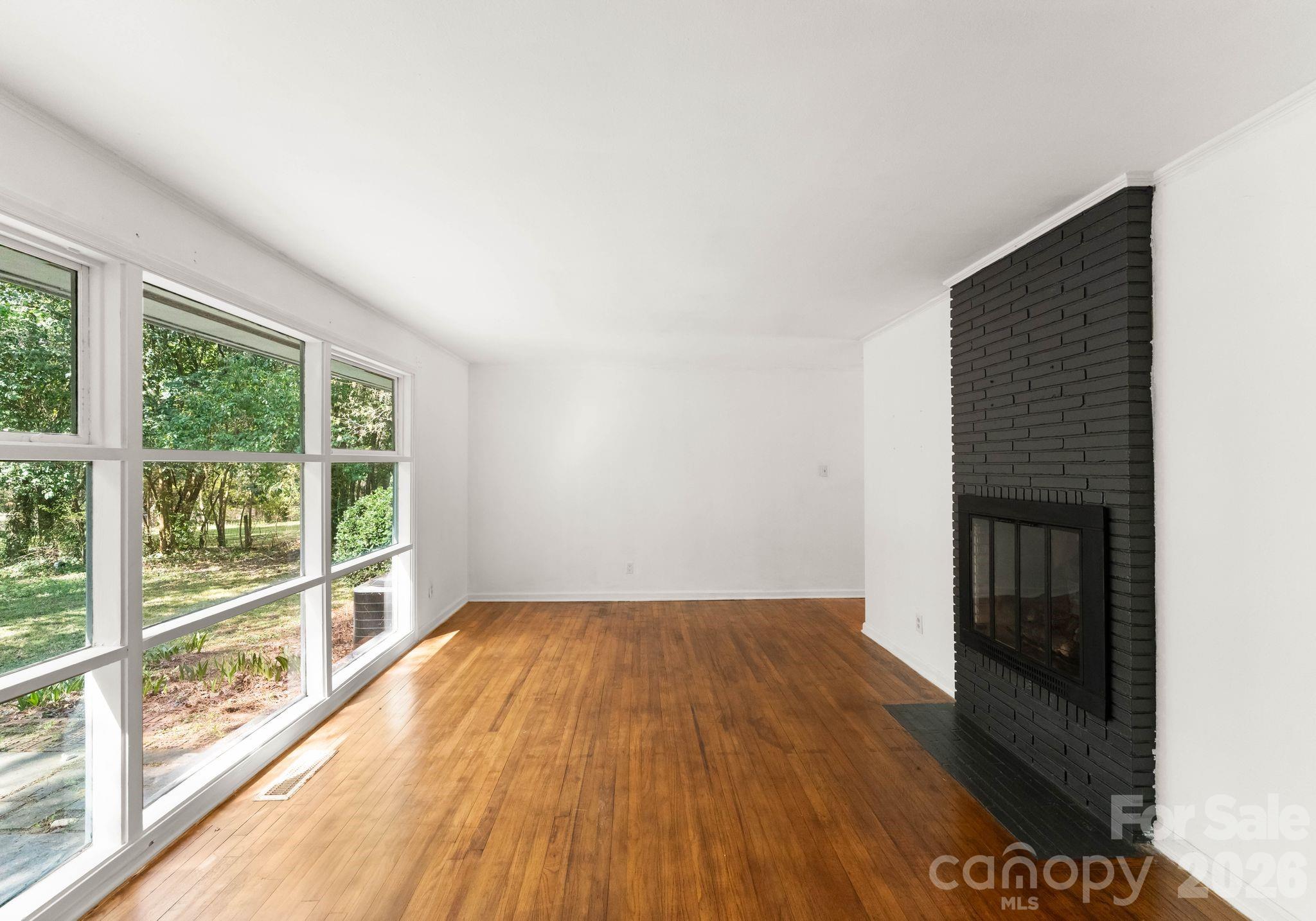 1136 E Woodlawn Road, Charlotte, NC - photo 21 of 48