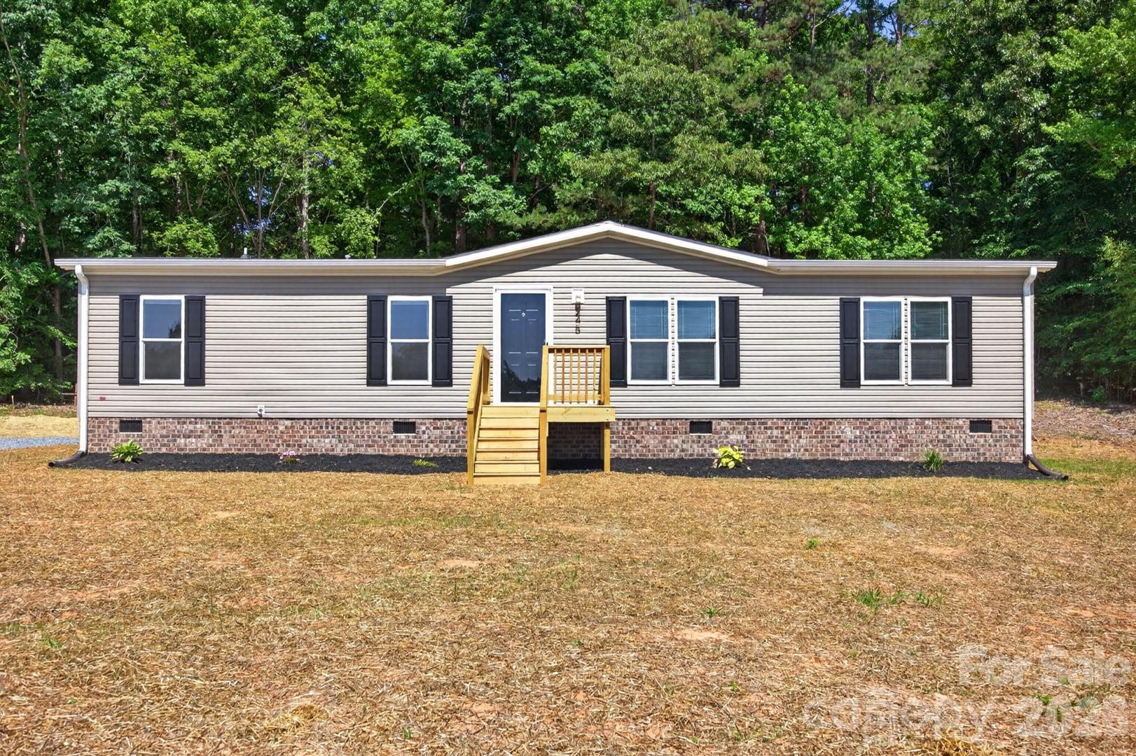245 Harvick Lane, Lexington, NC - photo 1 of 41