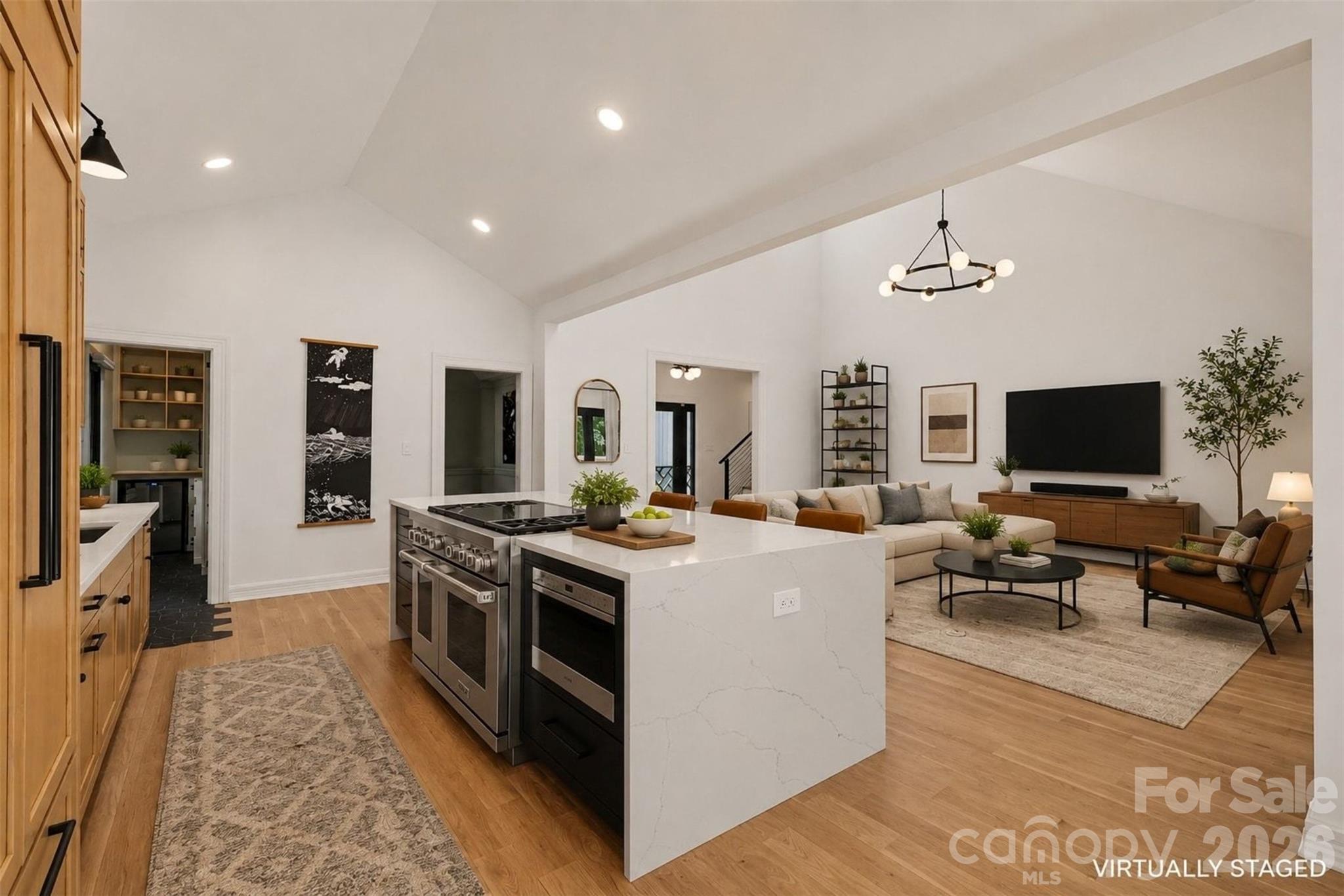 Home for sale at 5123 Randolph Road, Charlotte, NC — photo 16 of 44