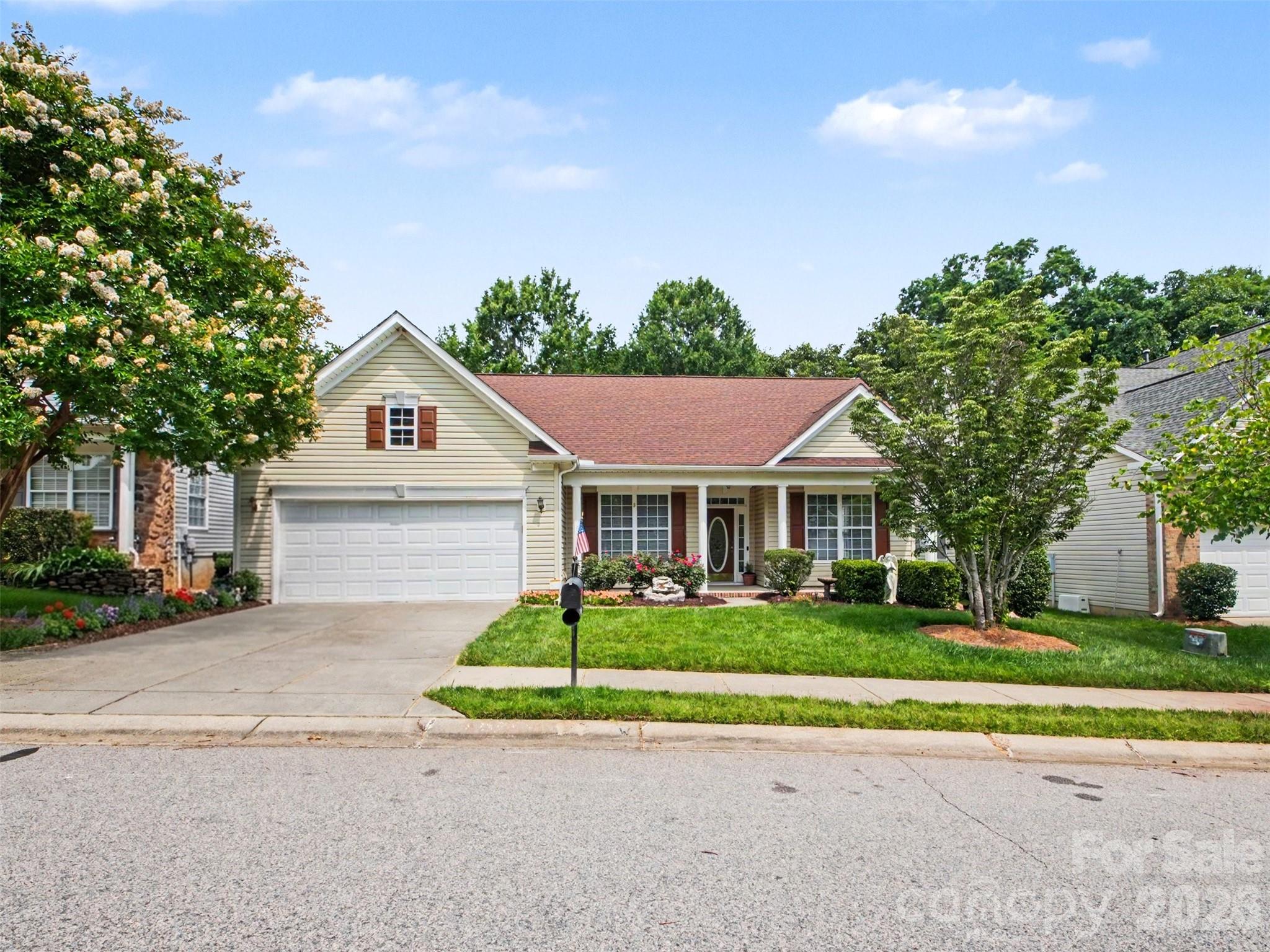 Home for sale at 834 Platinum Drive, Fort Mill, SC — photo 1 of 47