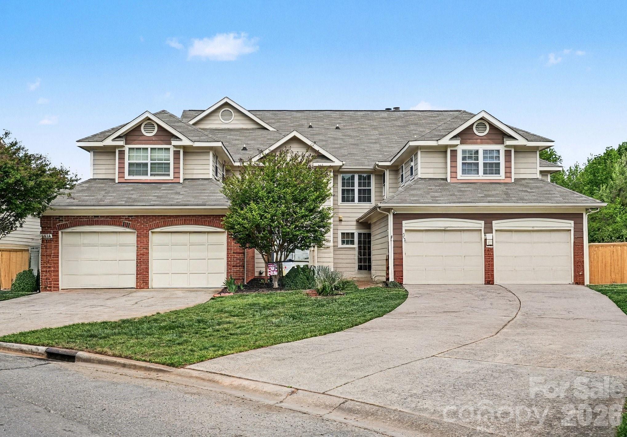 Photo 10 of 5813 Amity Springs Drive, Charlotte, NC