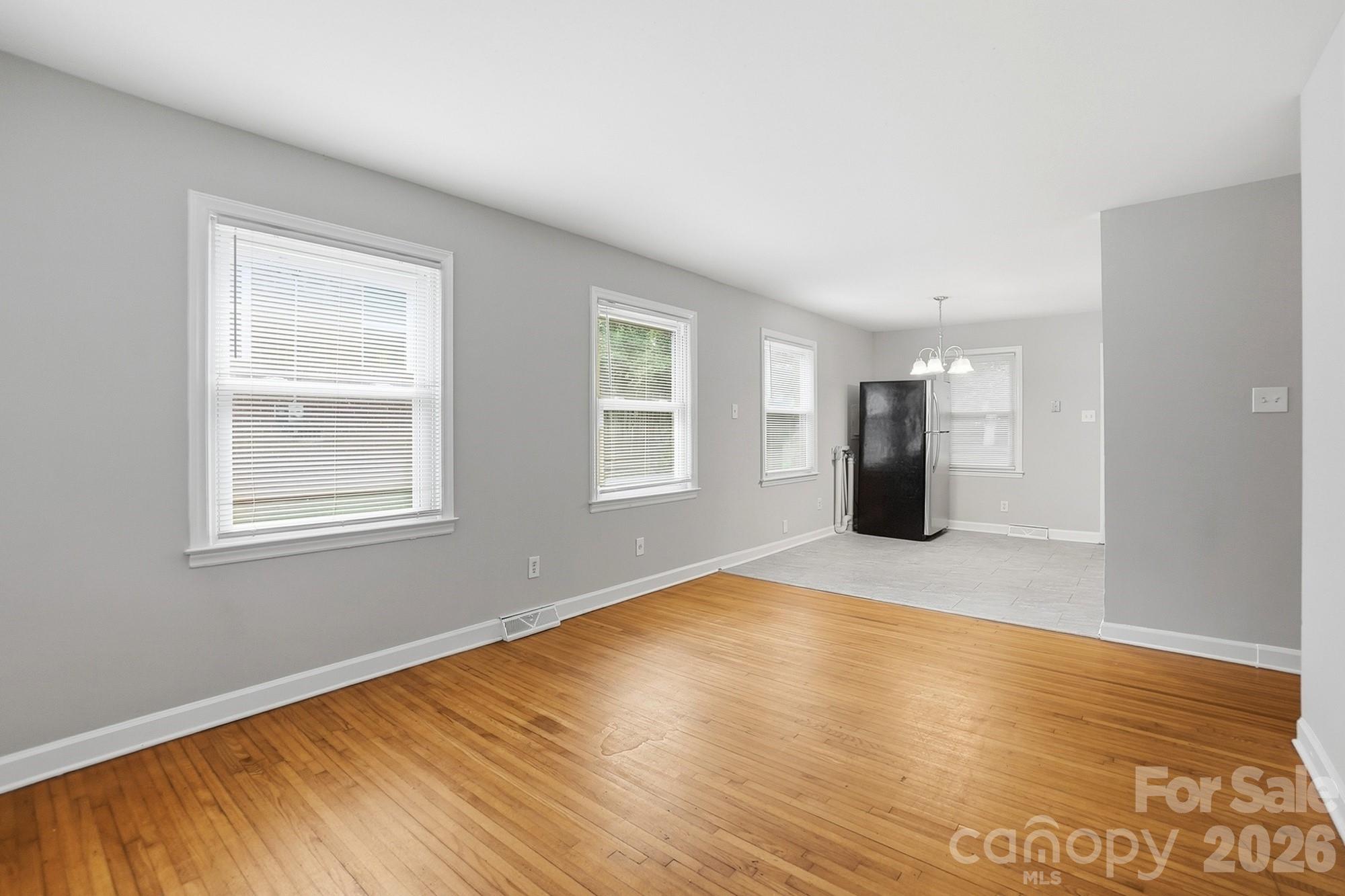 Photo 4 of 717 Crater Street, Charlotte, NC