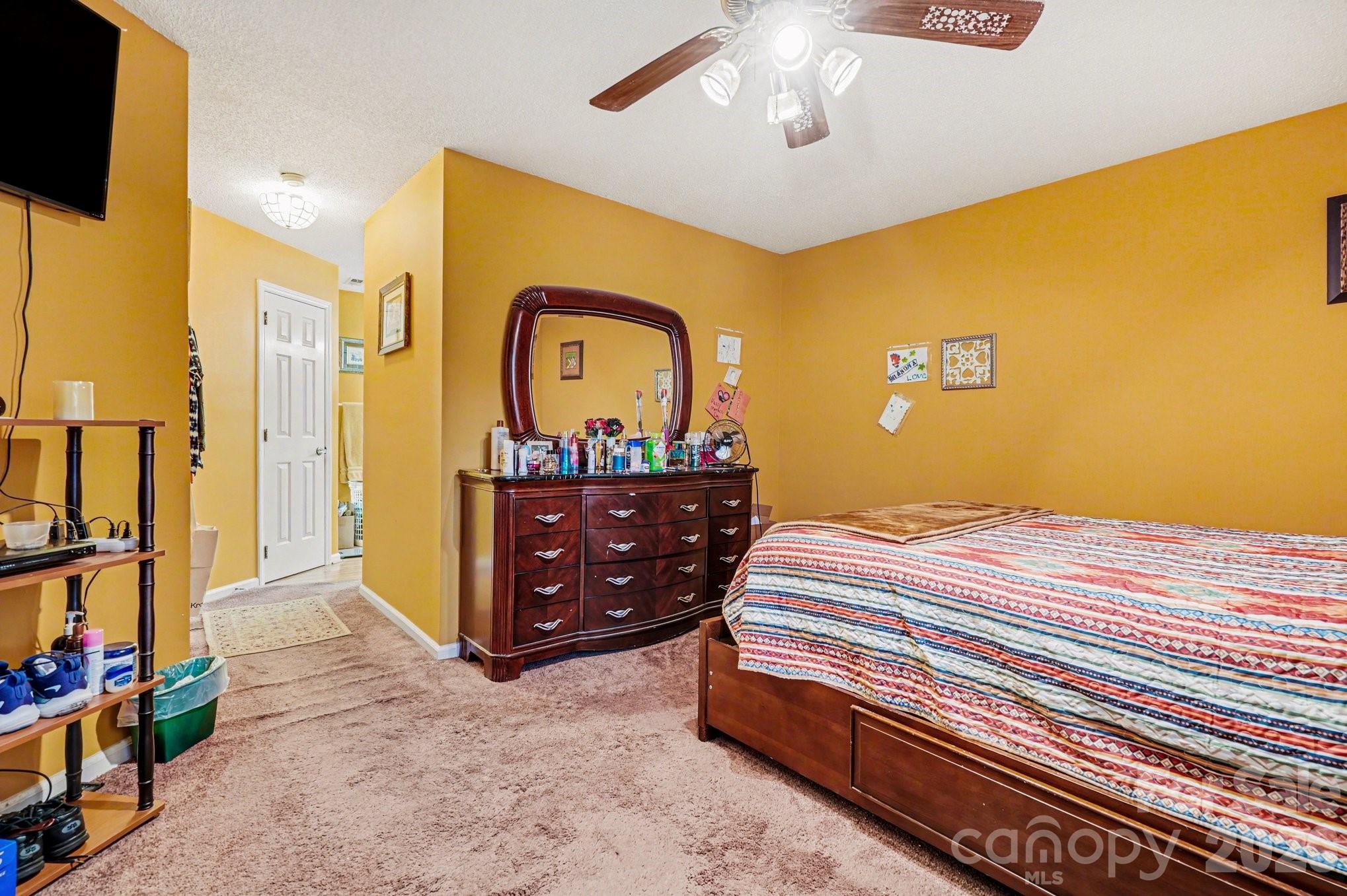 Photo 19 of 5813 Amity Springs Drive, Charlotte, NC