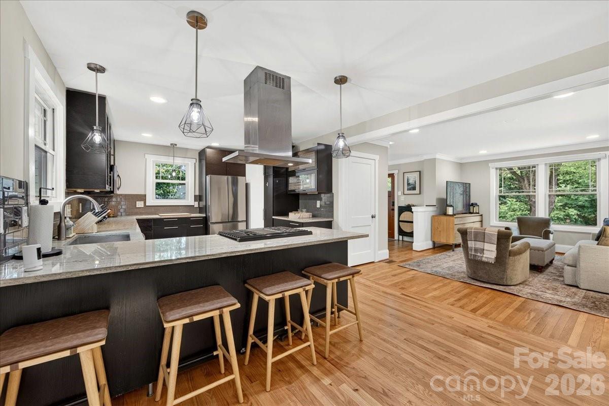Home for sale at 2120 Dalehurst Drive, Charlotte, NC — photo 18 of 40