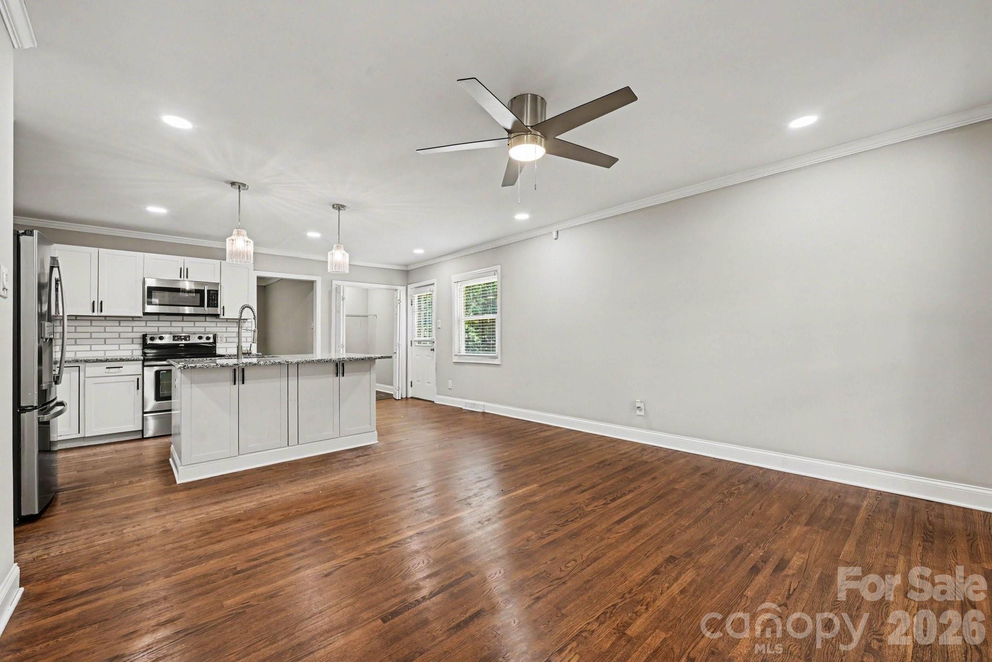 Photo 3 of 1126 Claremont Road, Charlotte, NC