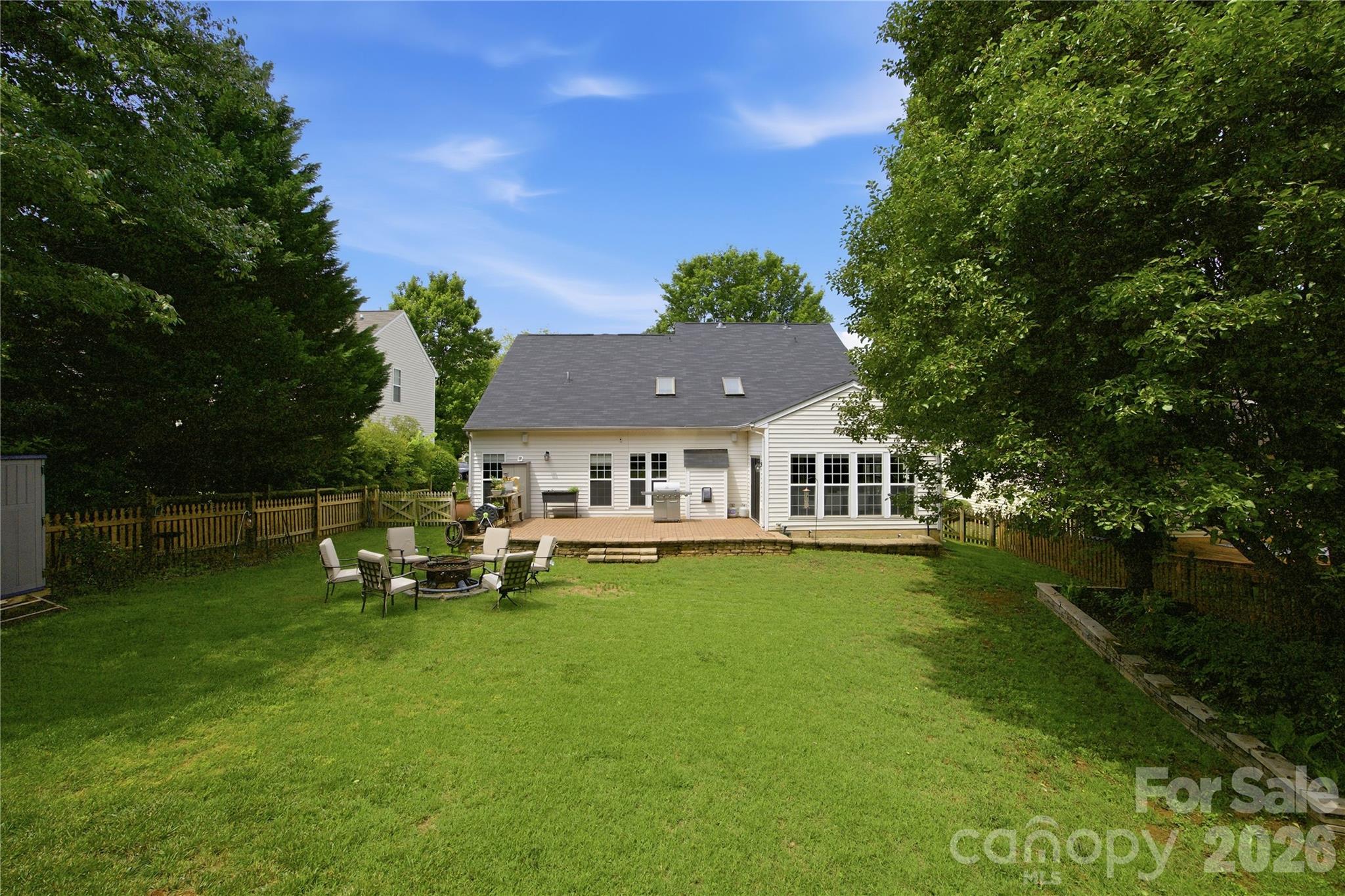 Photo 5 of 10010 Spring Park Drive, Charlotte, NC