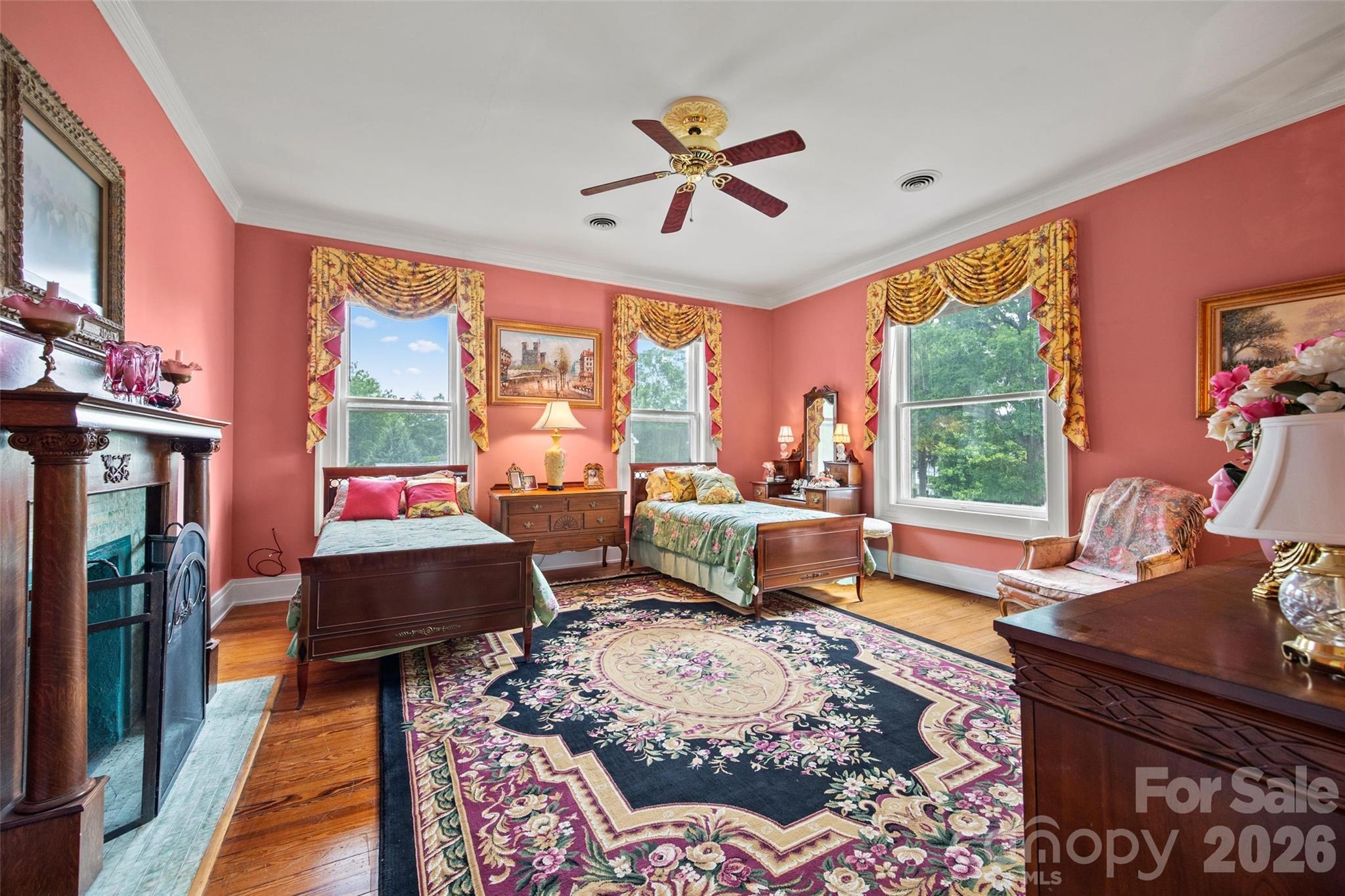 530 E Rutledge Avenue, Gaffney, SC - photo 28 of 48