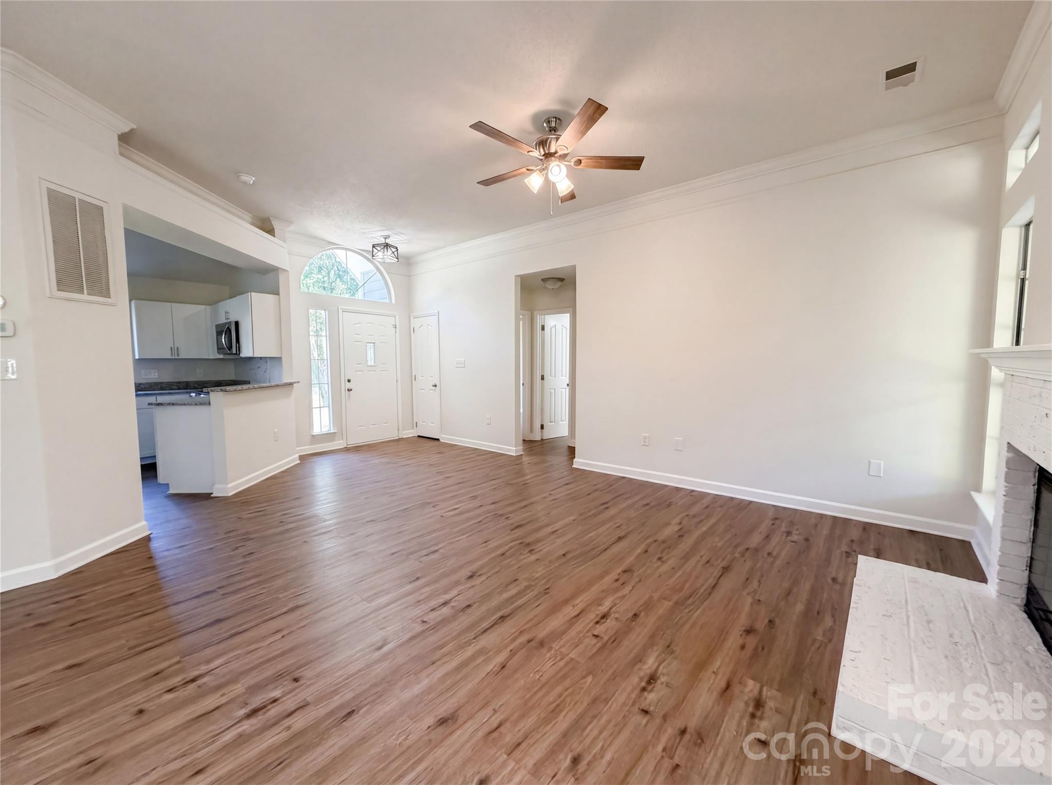 Photo 15 of 10530 Southern Oak Court, Charlotte, NC