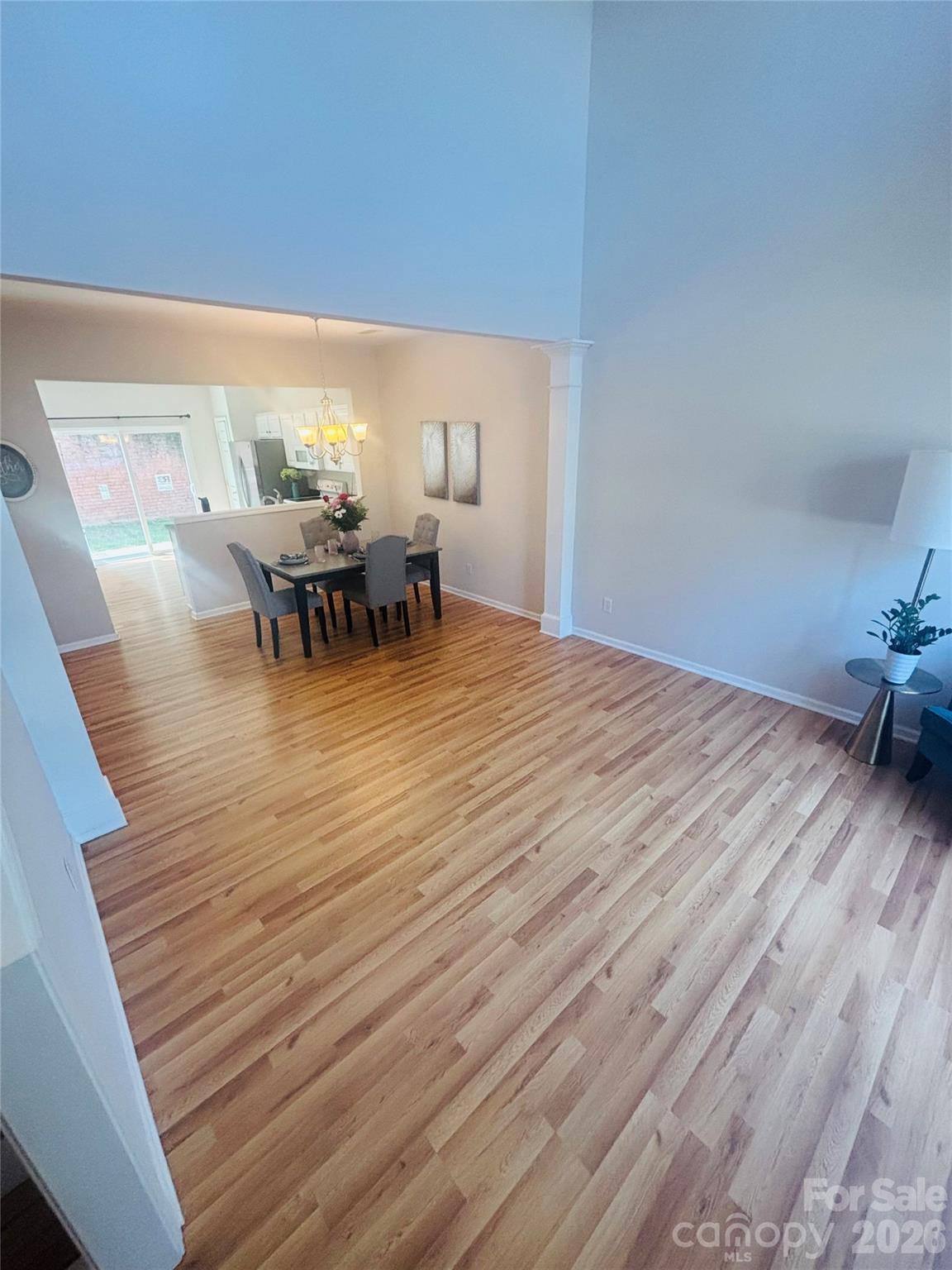 Photo 3 of 6930 Beverly Springs Drive, Charlotte, NC