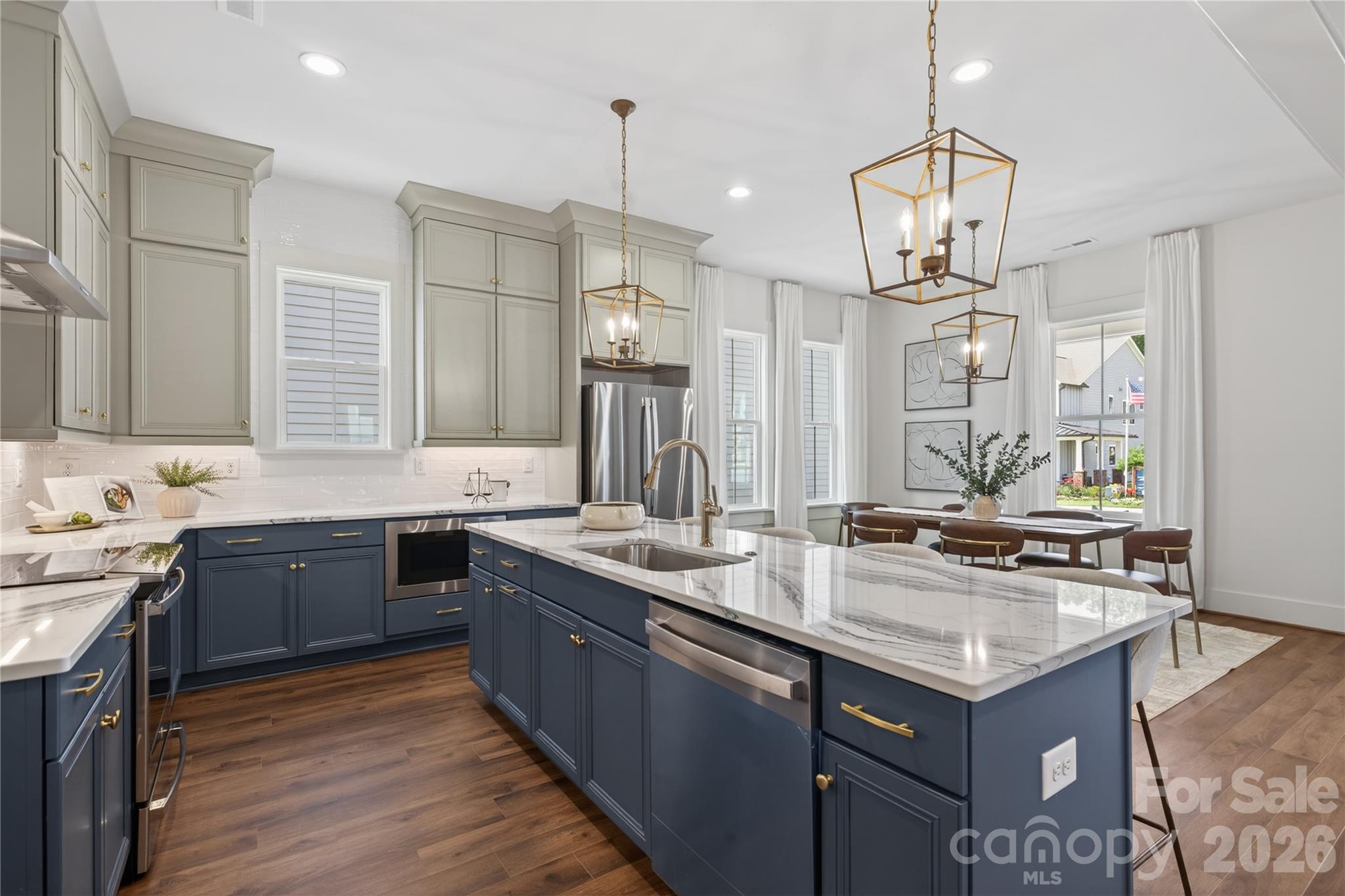 Photo 4 of 7237 Westrow Avenue, Charlotte, NC