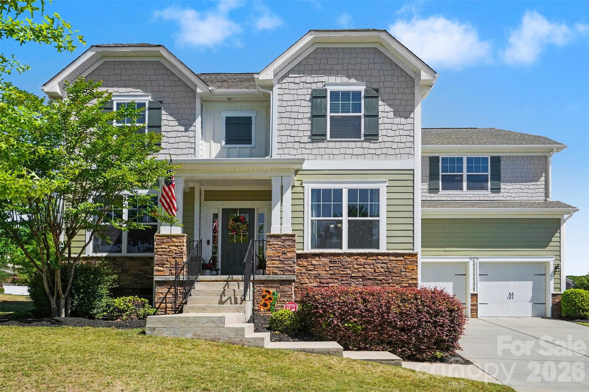 Home for sale at 16316 Thoroughbred Trace Lane, Charlotte, NC — photo 1 of 39