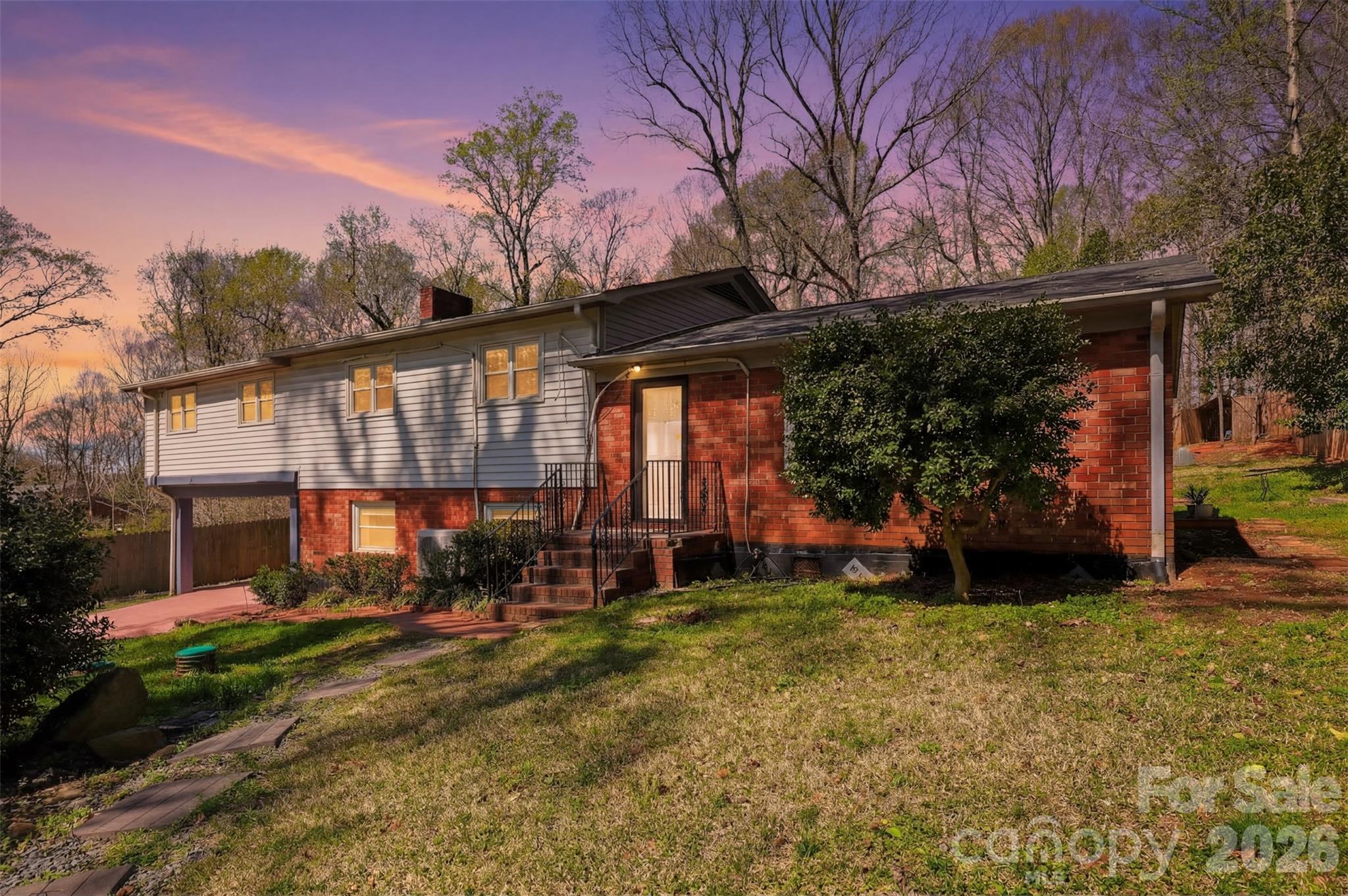 Photo 2 of 4920 Bright Road, Charlotte, NC
