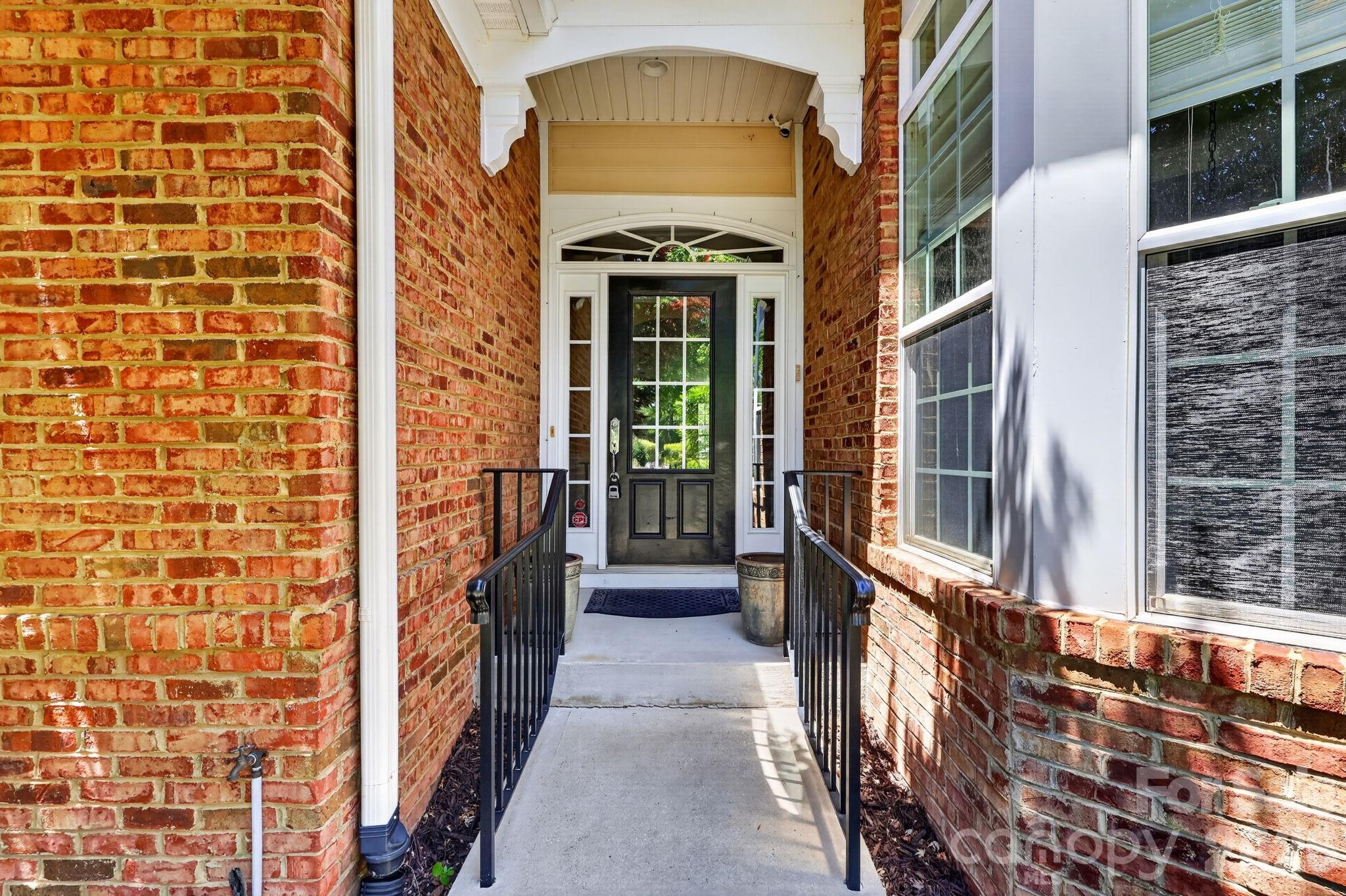 9242 Whistling Straits Drive, Fort Mill, SC - photo 2 of 48