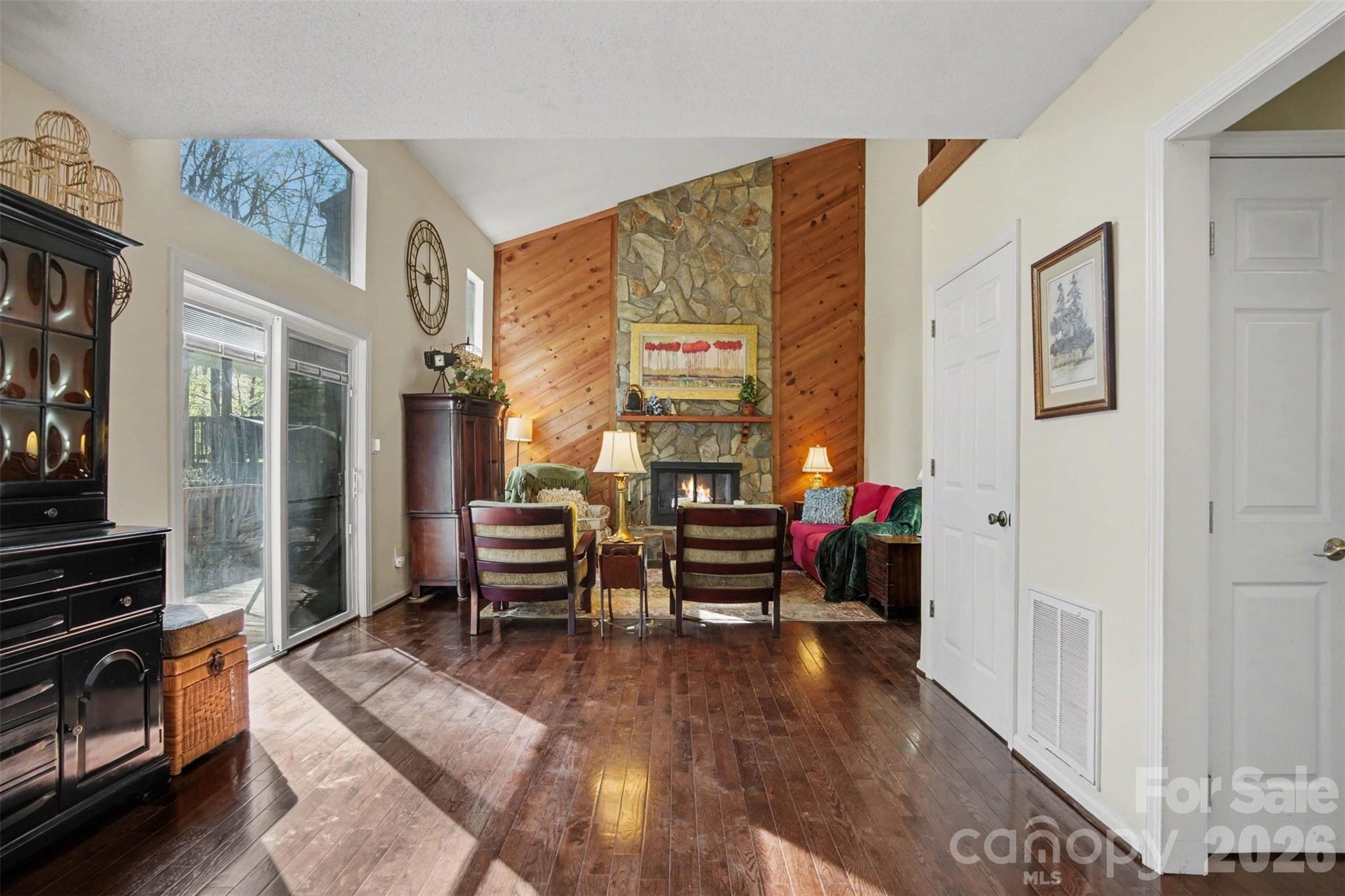 Photo 4 of 8968 St Croix Lane, Charlotte, NC