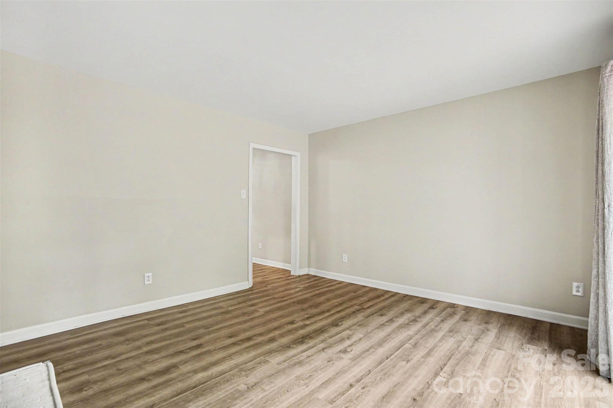 Photo 9 of 6617 Bunker Hill Circle, Charlotte, NC