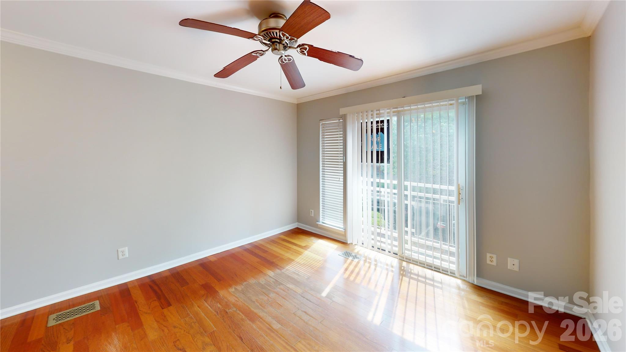 Photo 4 of 537 Donatello Avenue, Charlotte, NC
