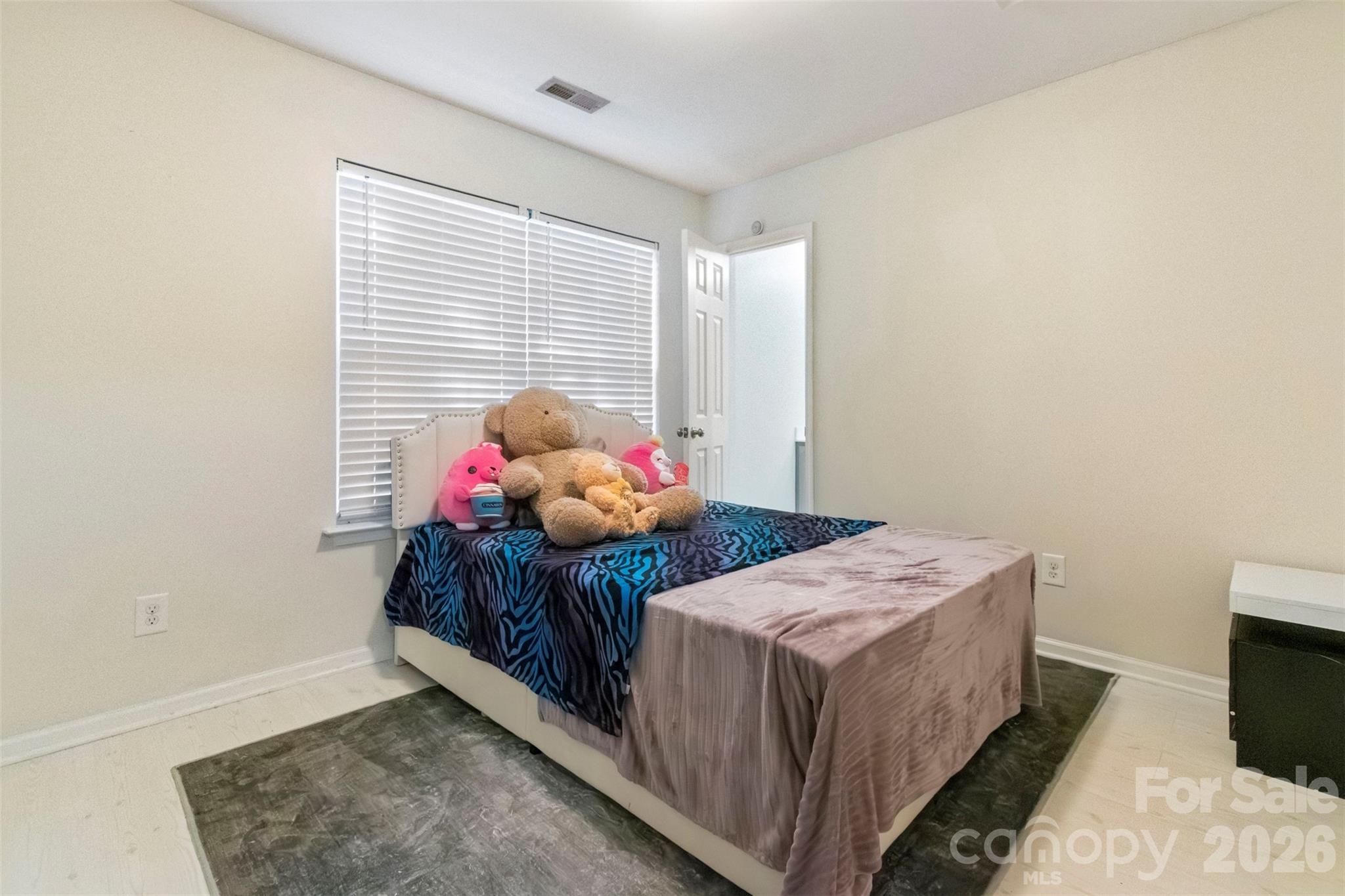 Photo 17 of 5541 Peachwood Drive, Charlotte, NC