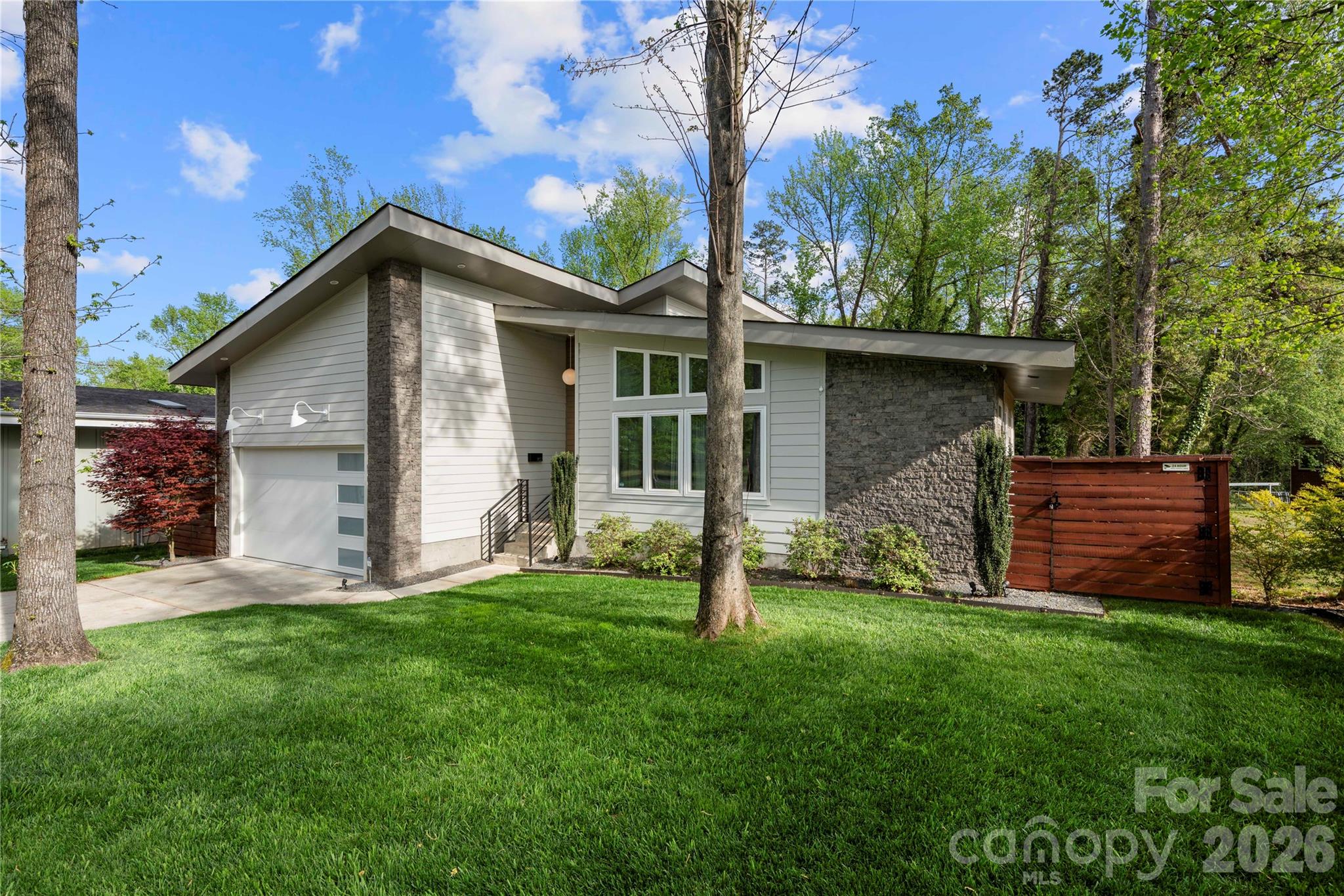 Photo 8 of 1852 Lakedell Drive, Charlotte, NC