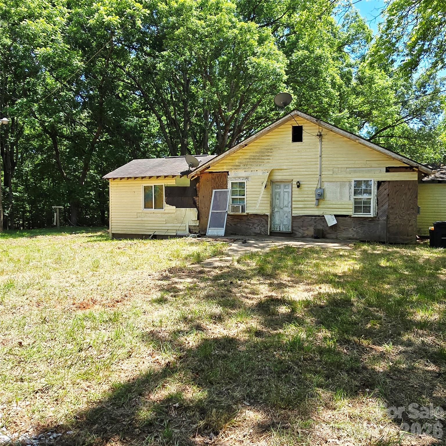 887 Okeewemee-Star Road, Star, NC