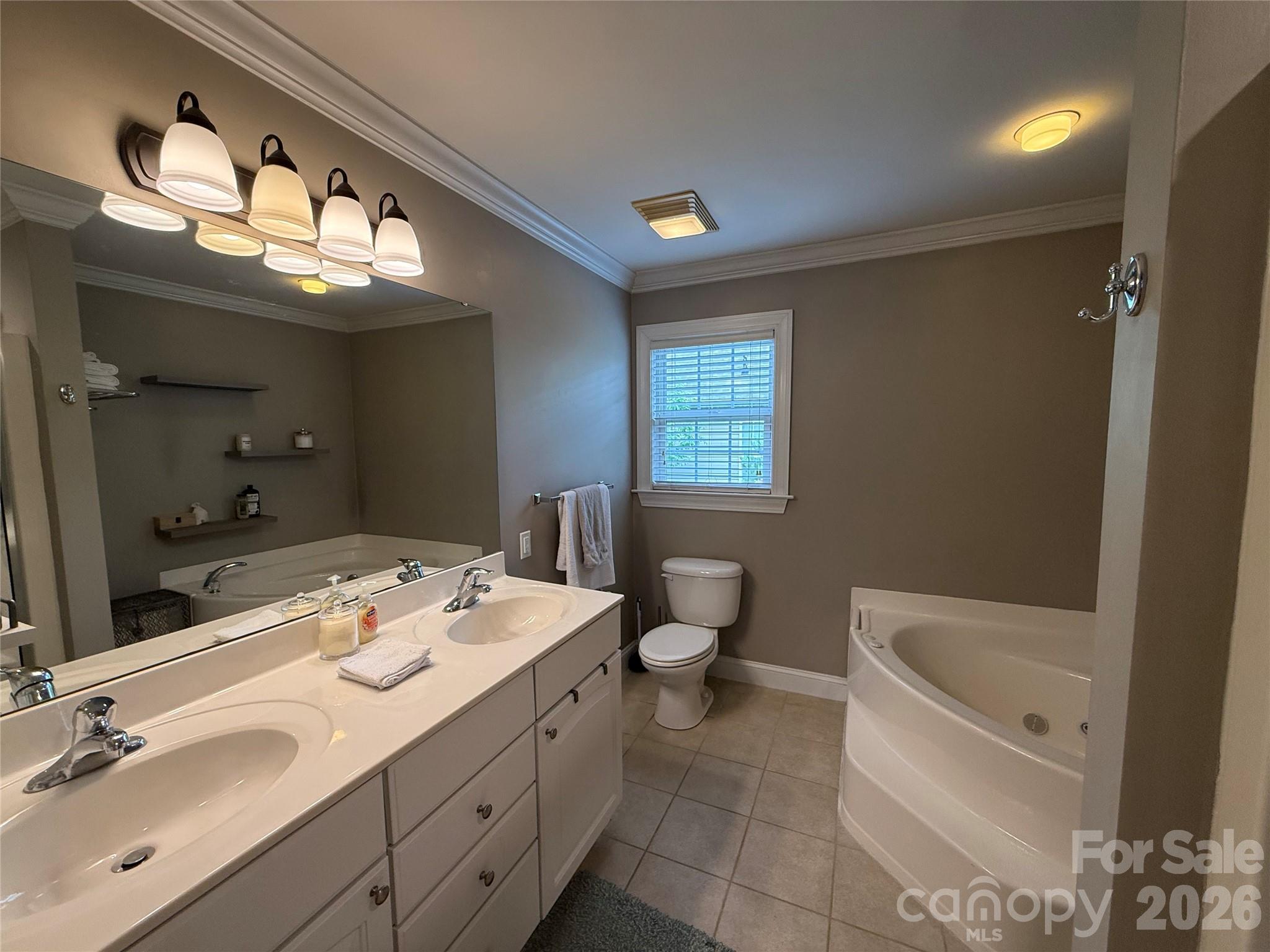 Photo 15 of 4417 Kathleen Court, Charlotte, NC