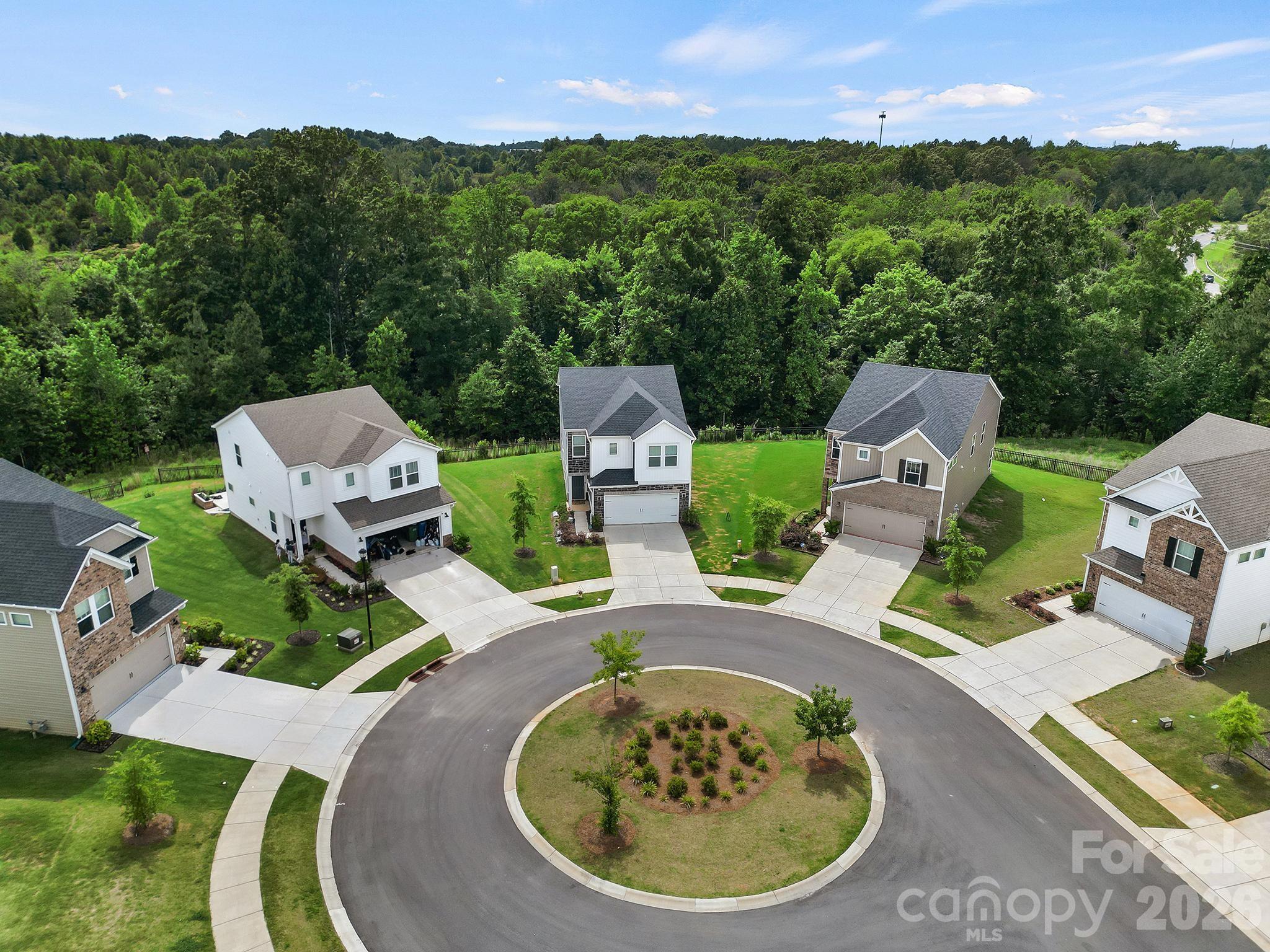 Photo 2 of 660 Citriadora Street, Fort Mill, SC