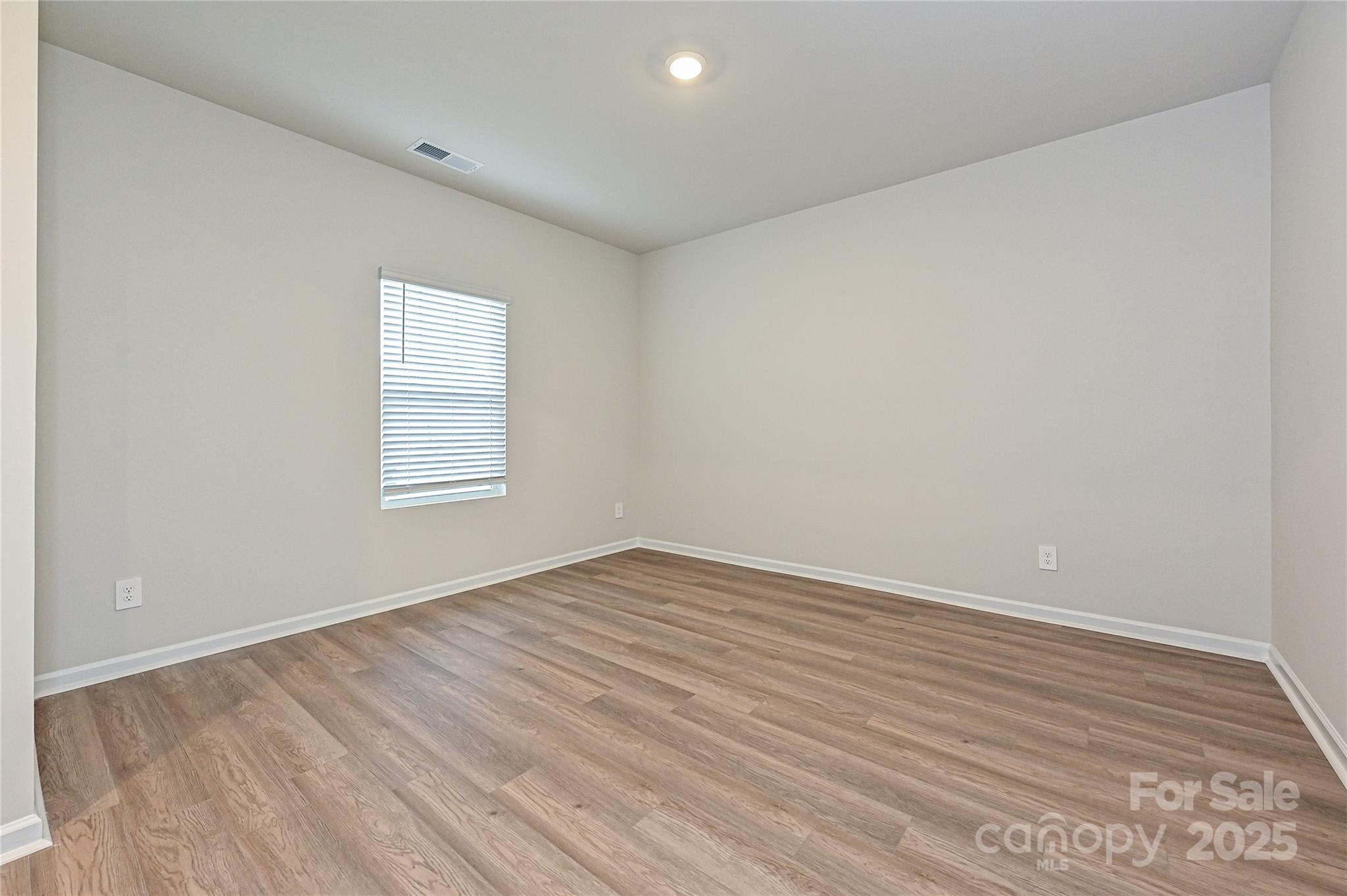 2101 Sunflower Circle, Newton, NC - photo 4 of 21
