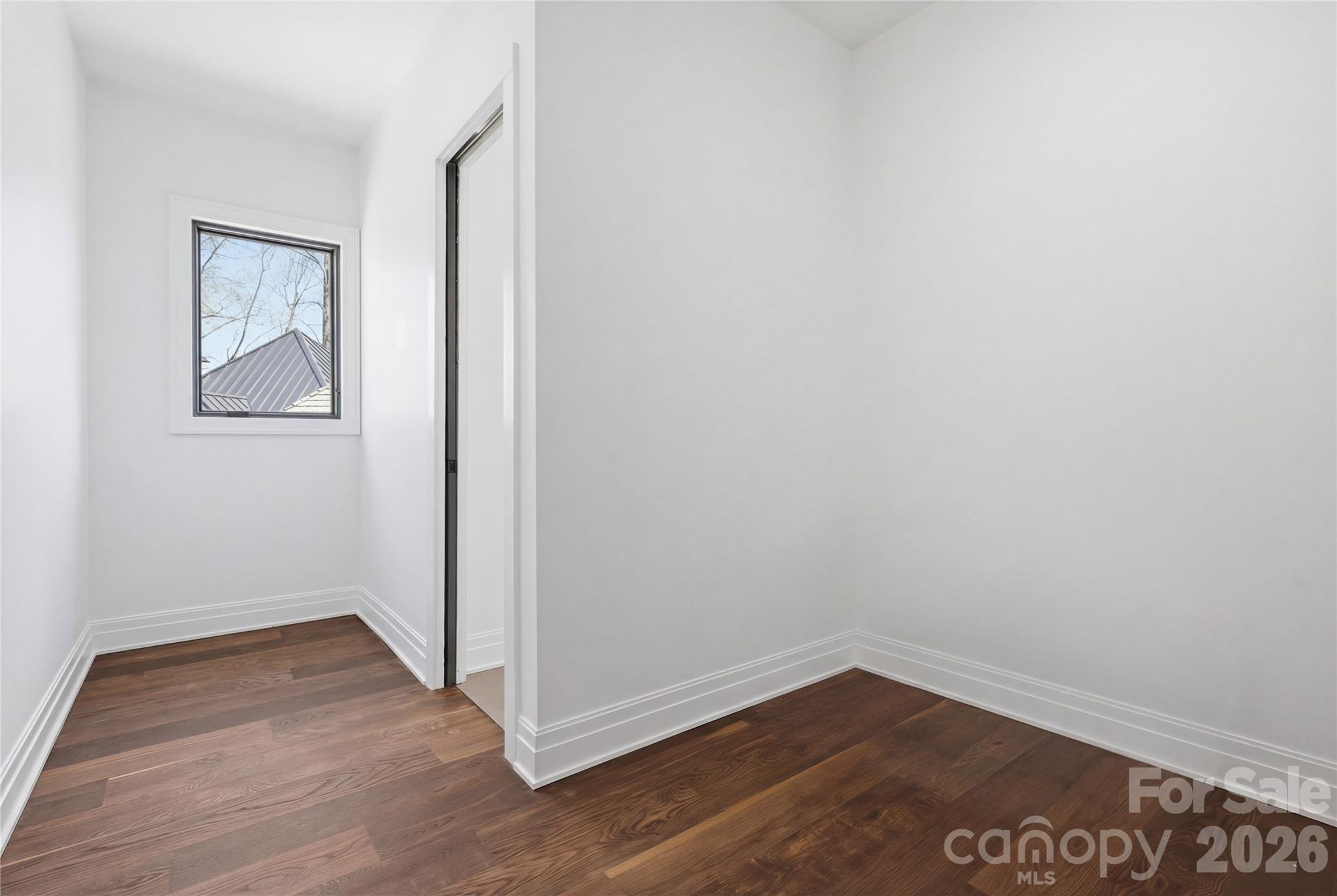 Photo 32 of 1423 S Wendover Road, Charlotte, NC