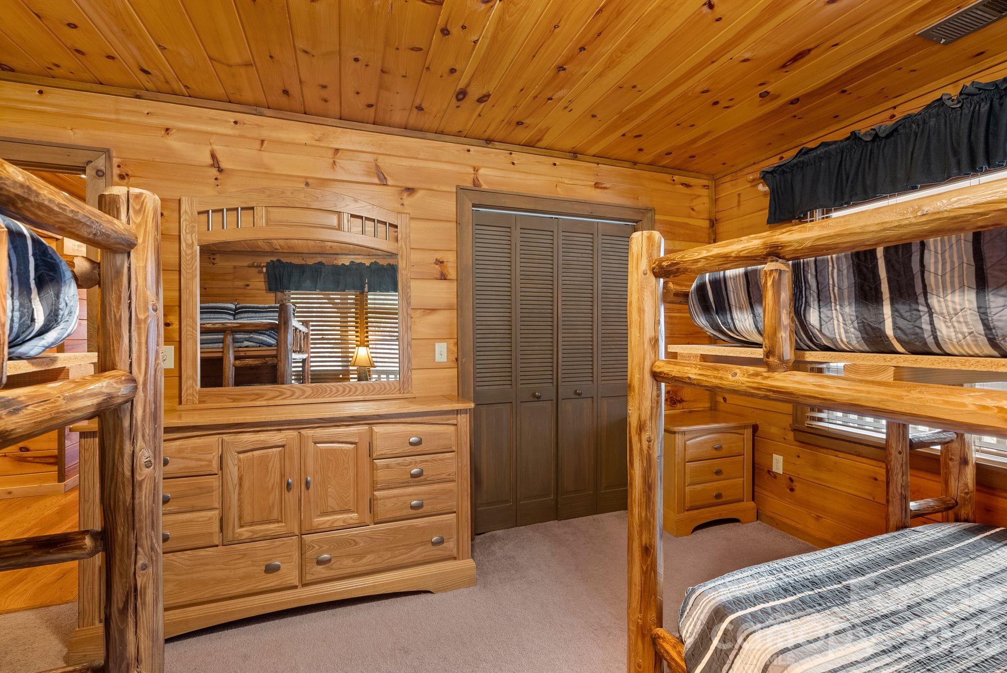 264 Moonbeam Lane, Clyde, NC - photo 16 of 47