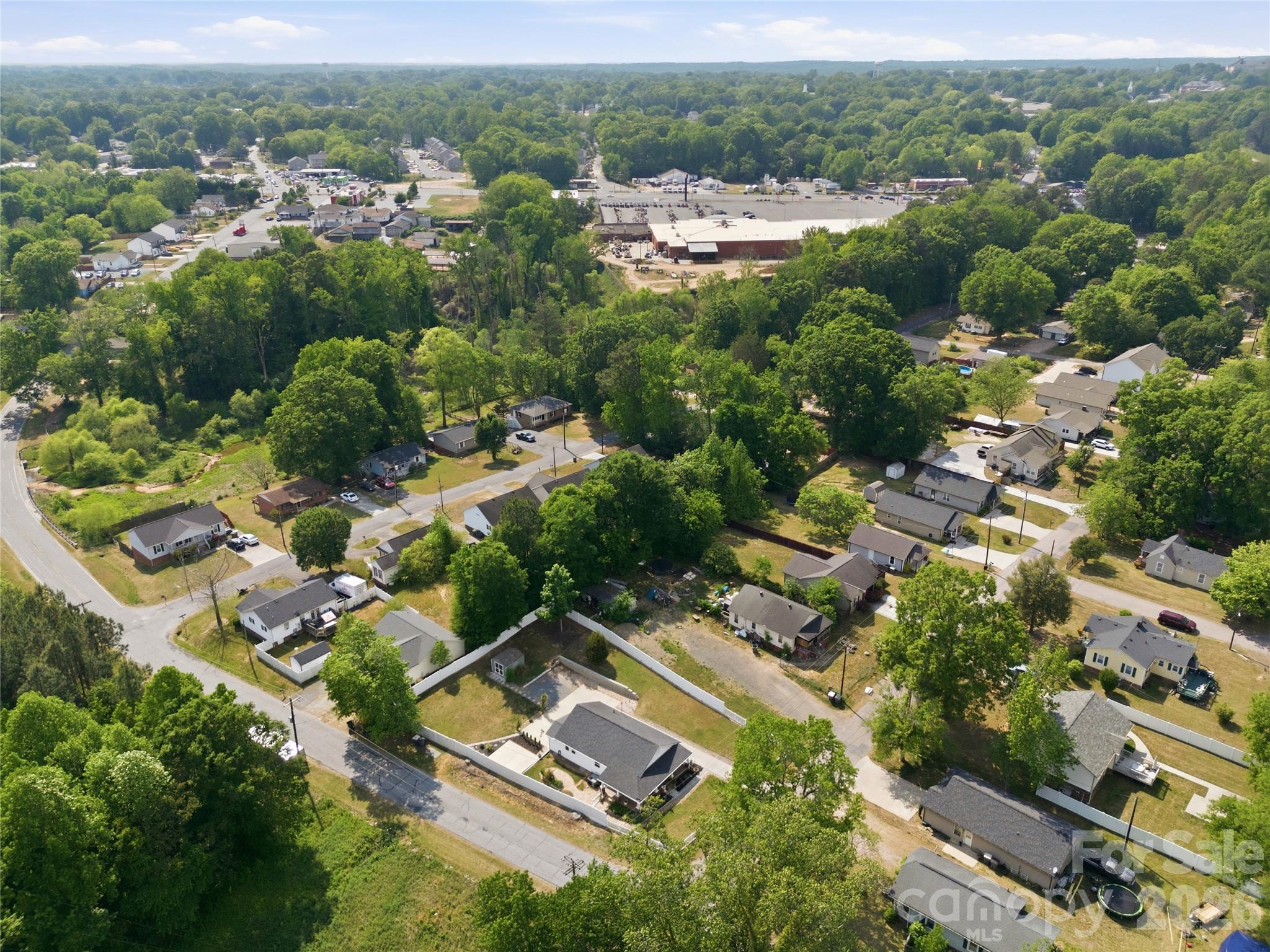 Photo 4 of 1108 Skyland Street, Kannapolis, NC