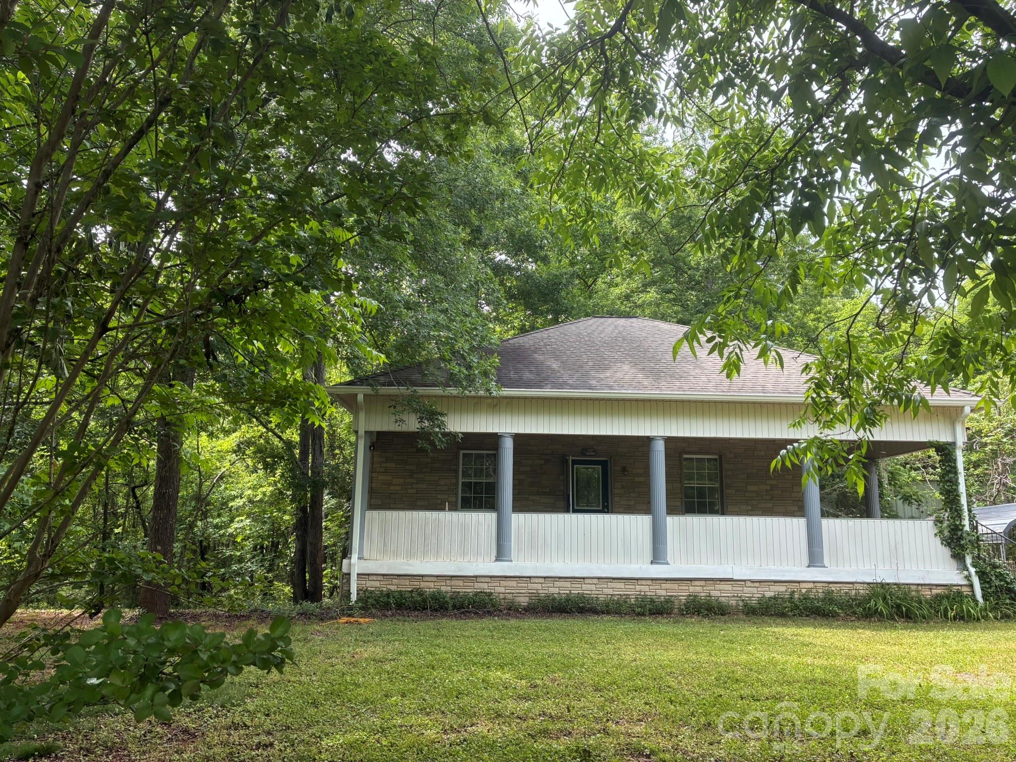 Photo 3 of 2051 Sutton Spring Road, York, SC