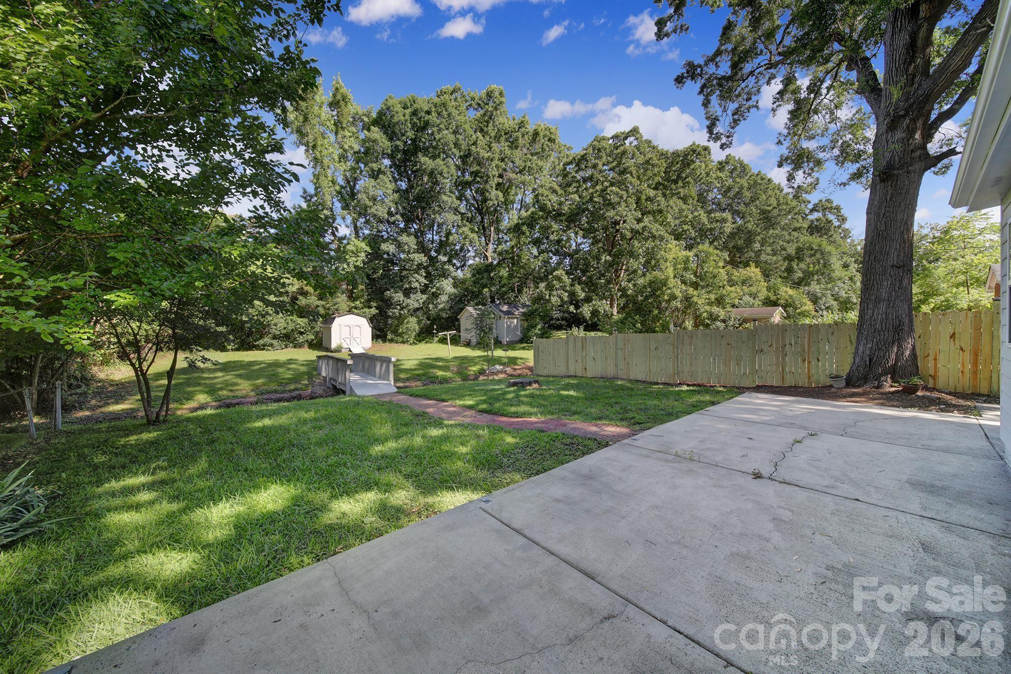 Home for sale at 1801 Dallas Avenue, Charlotte, NC — photo 15 of 34