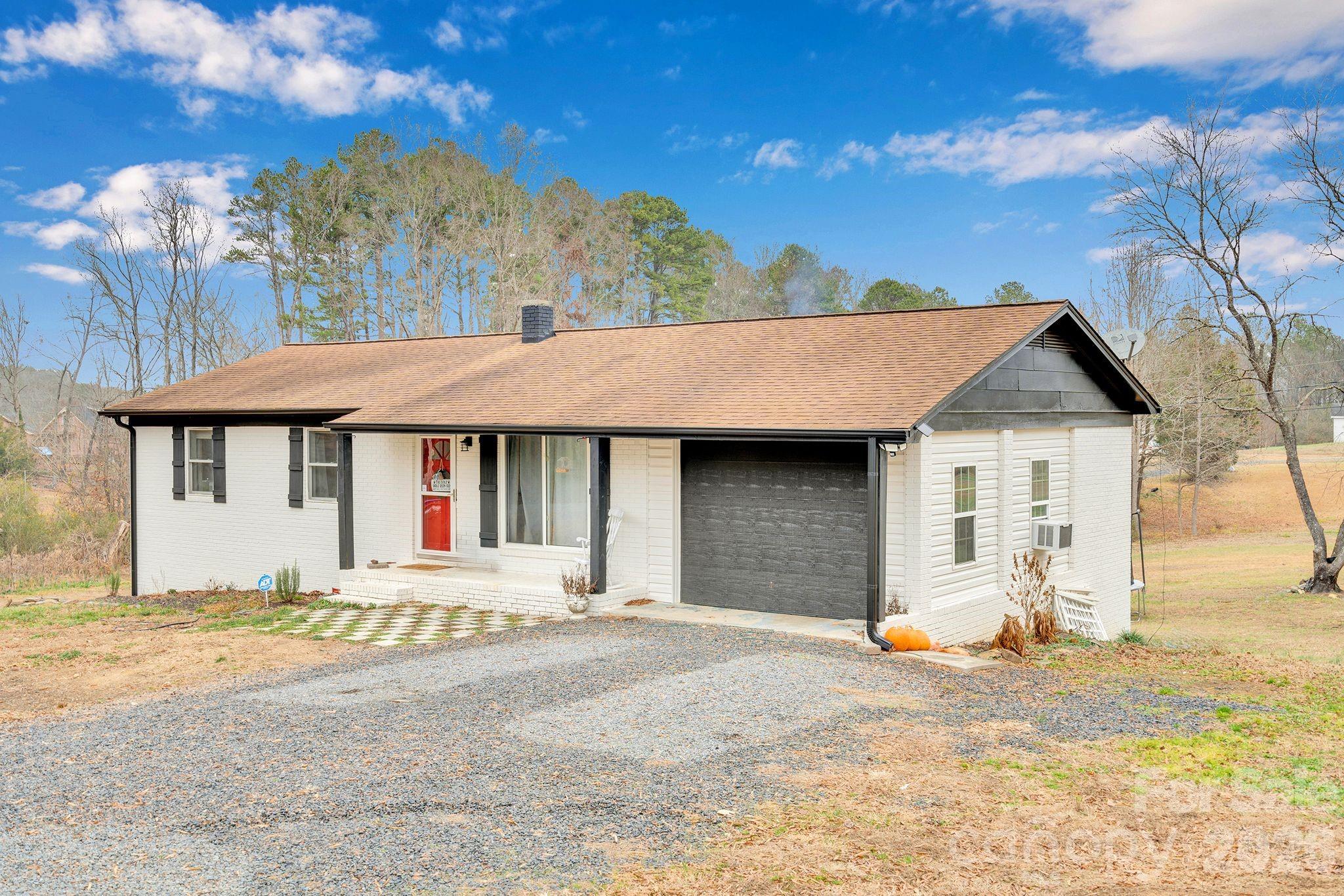 Photo 2 of 17154 Frog Pond Road, Oakboro, NC
