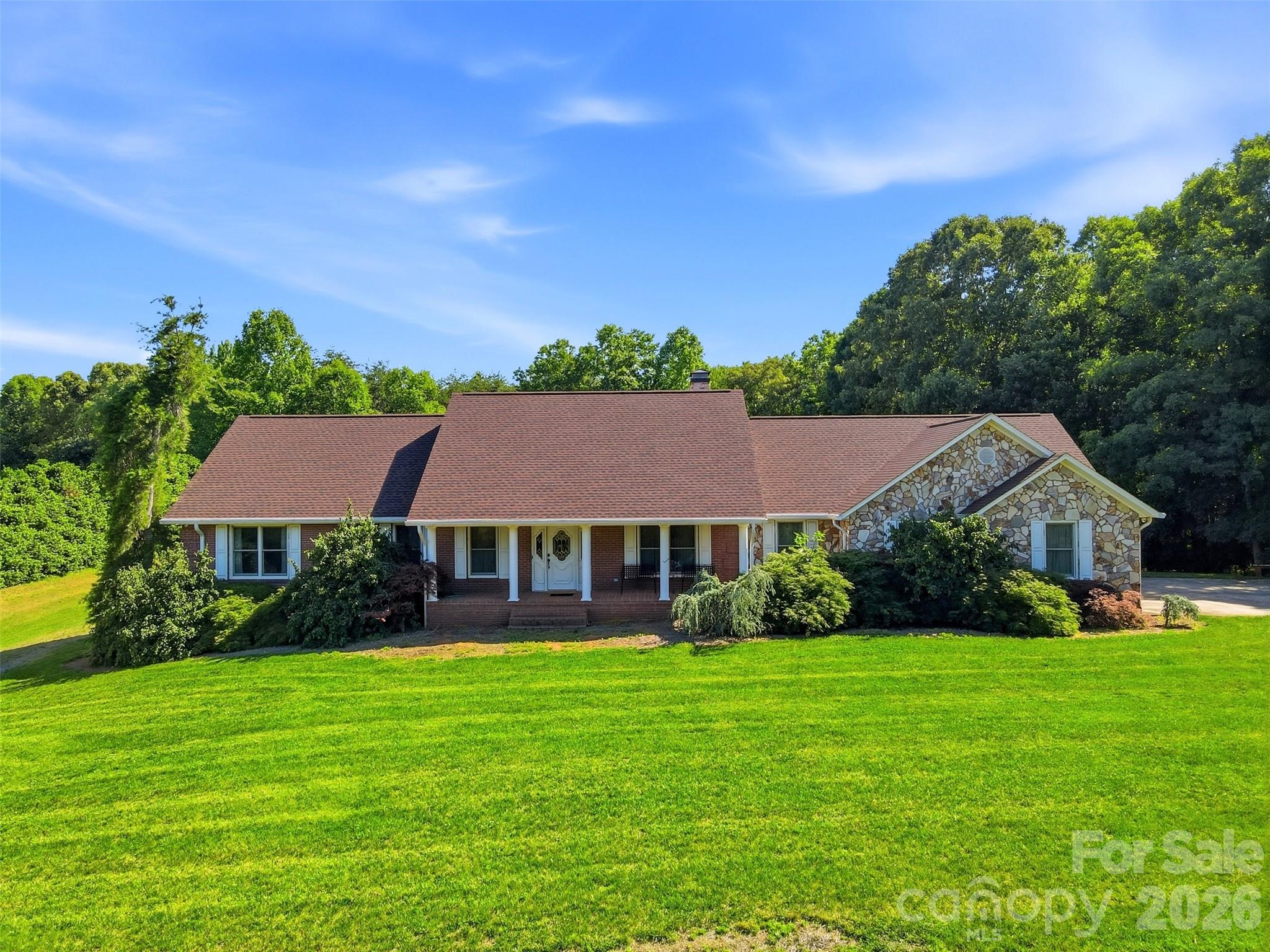 Home for sale at 6181 Willowbottom Road, Hickory, NC — photo 1 of 42