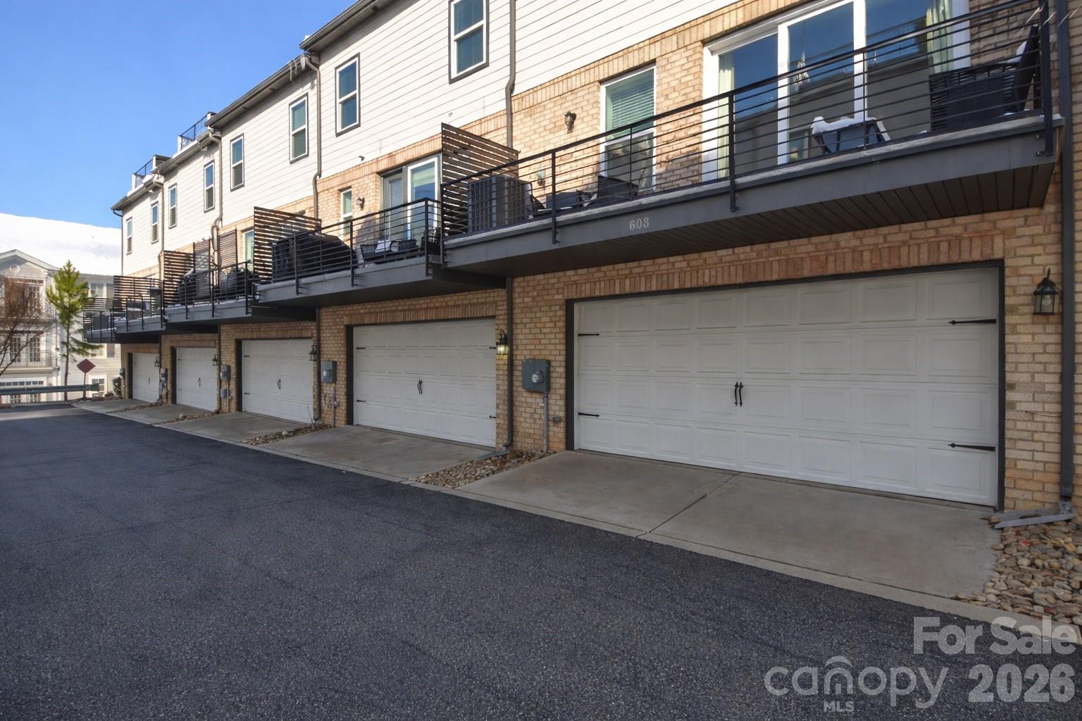 Photo 31 of 612 Tudor Park Way, Charlotte, NC