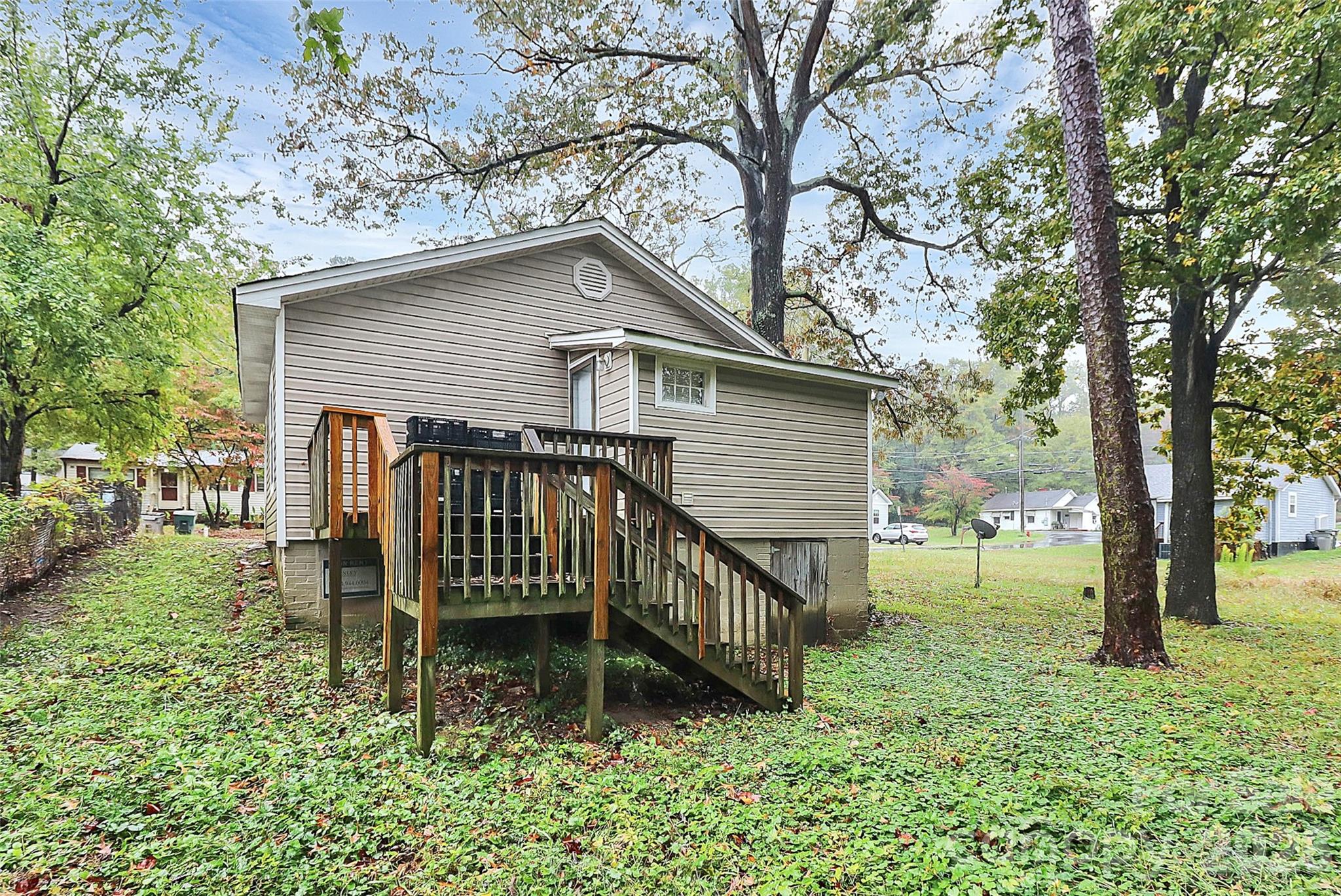 Photo 4 of 911 N Ransom Avenue, Gastonia, NC